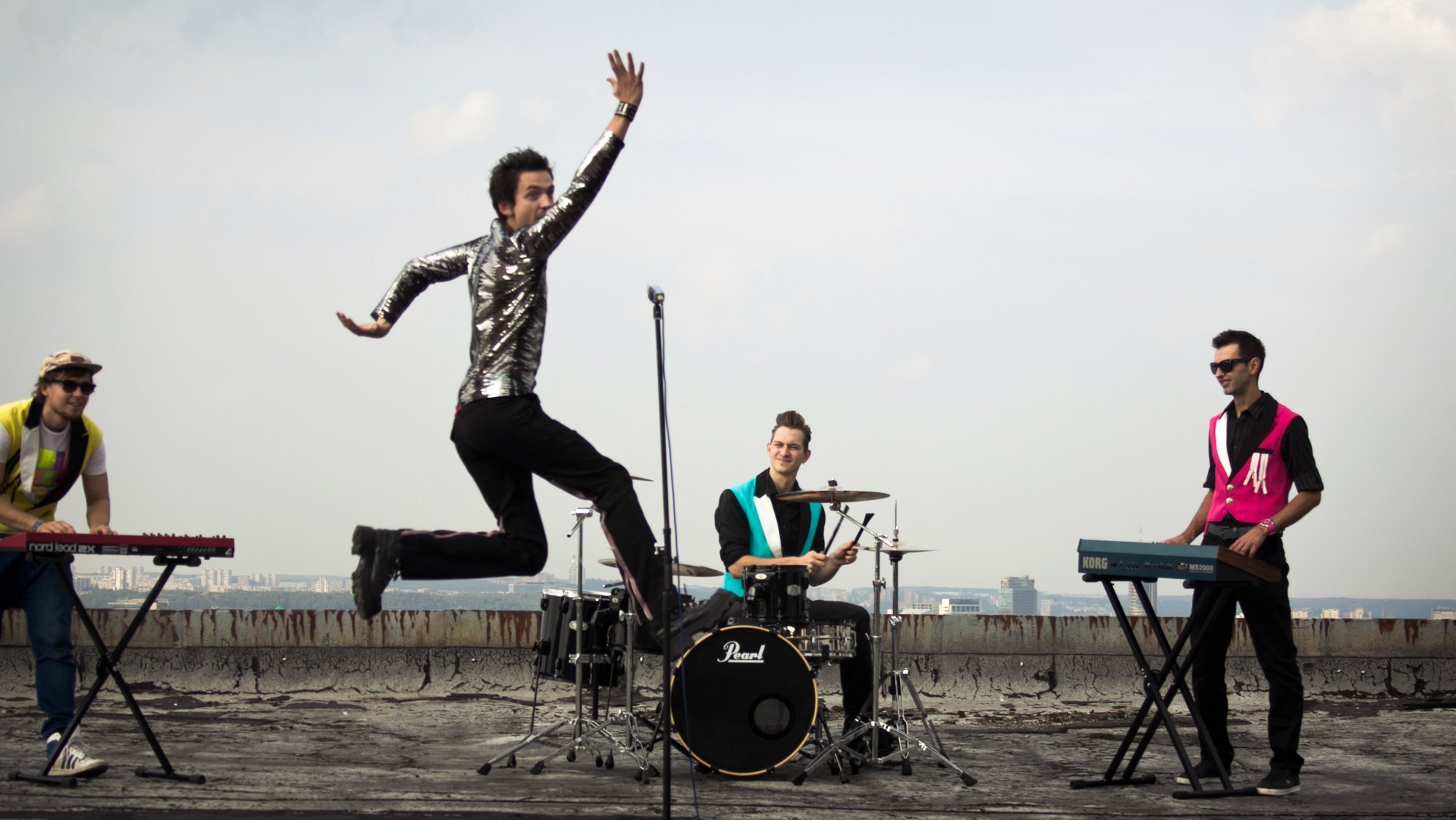 Grupė „Multiks“ savo debiutinį albumą gerbėjams atiduoda nemokamai ...