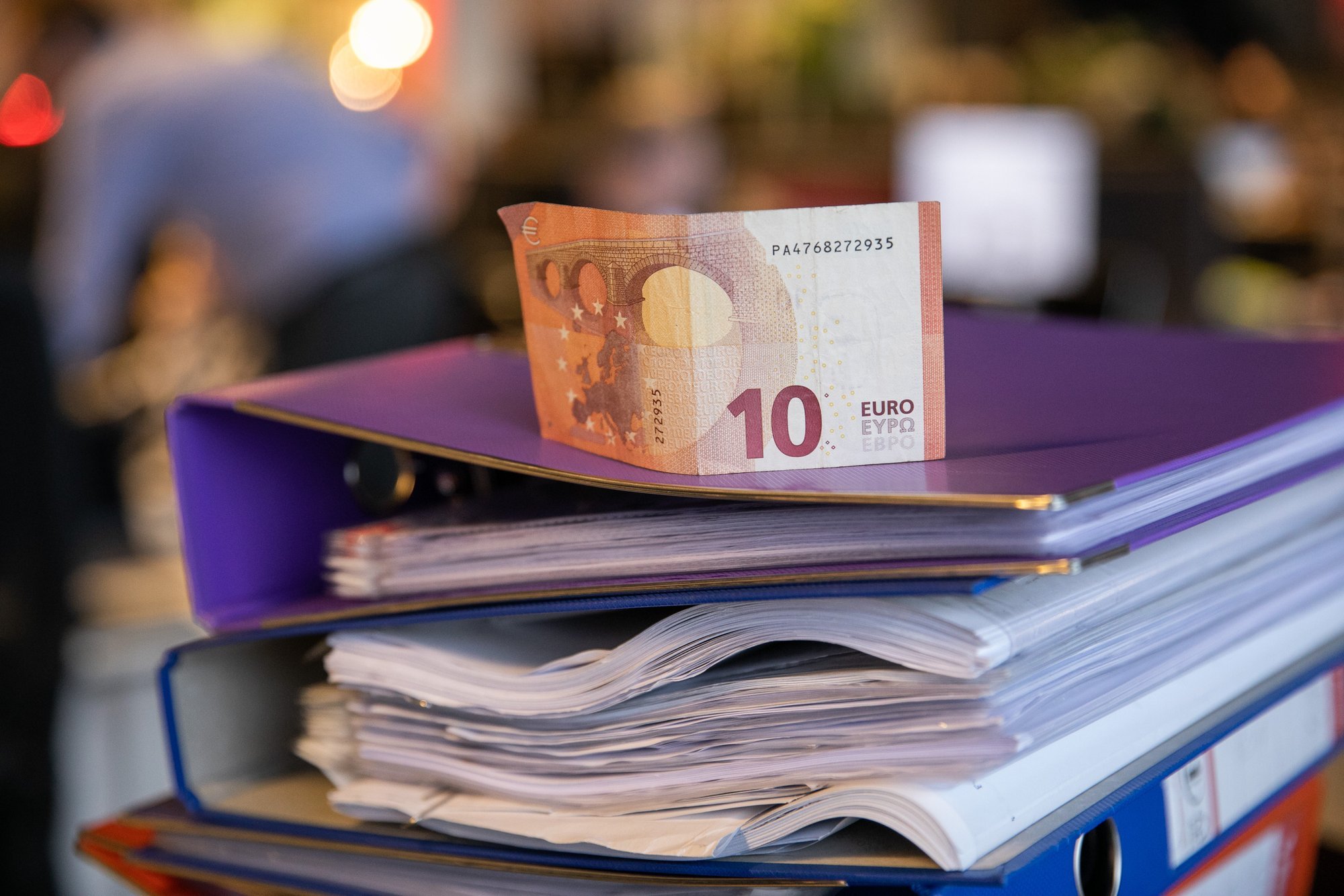 Įmonėms atidedant finansinių ataskaitų skelbimą, jų laukiama vis labiau ...