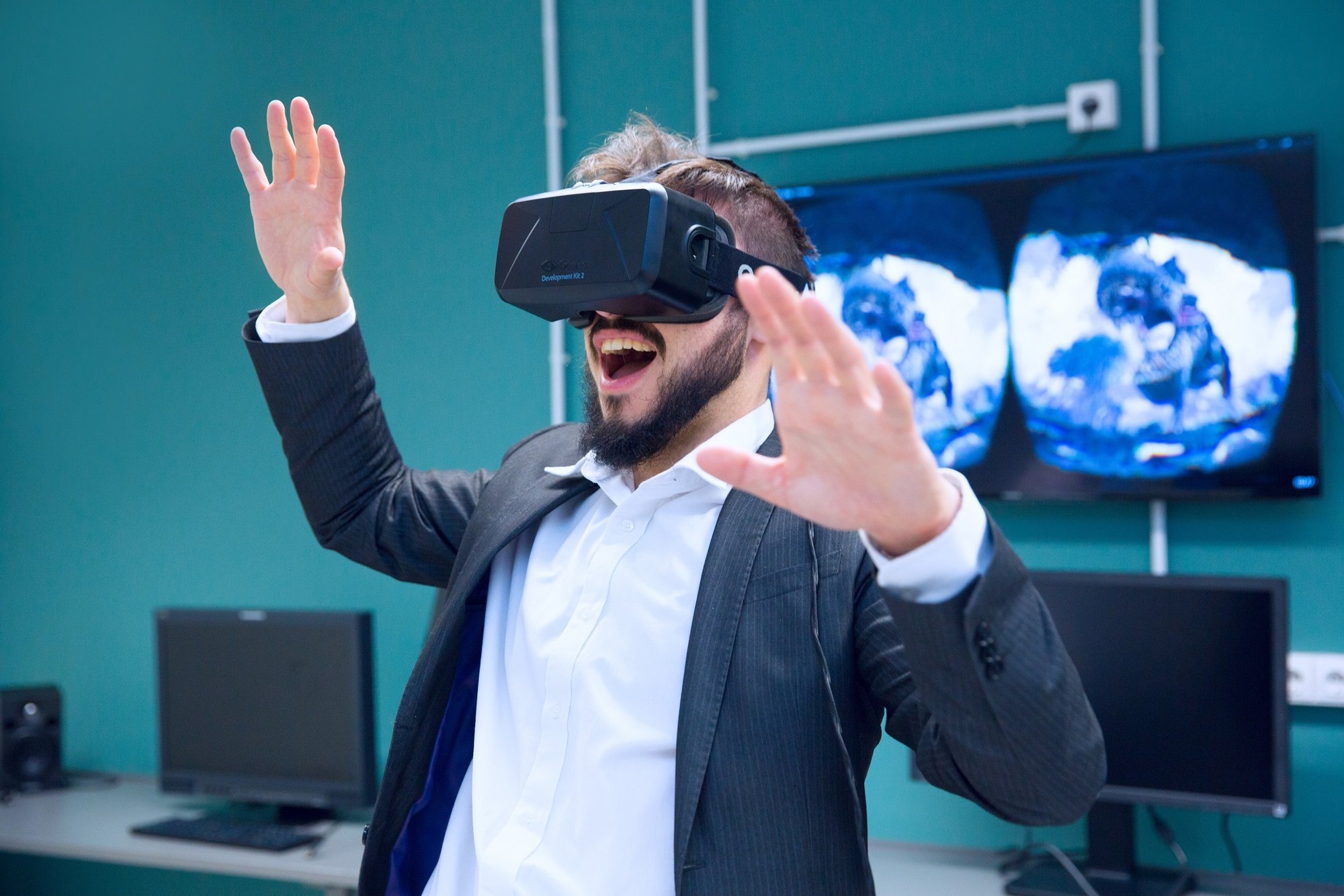 VGTU atidaryta virtualios realybės laboratorija - Delfi mokslas