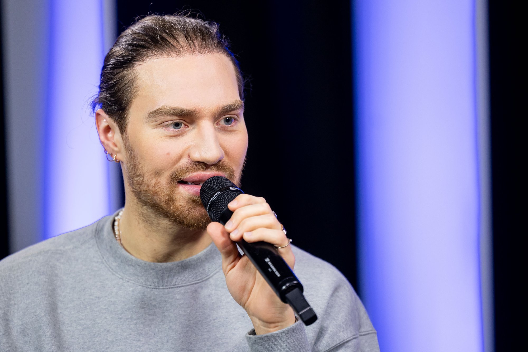 Gabrielius Vagelis: vaikystėje nepavyko išvengti patyčių - Delfi