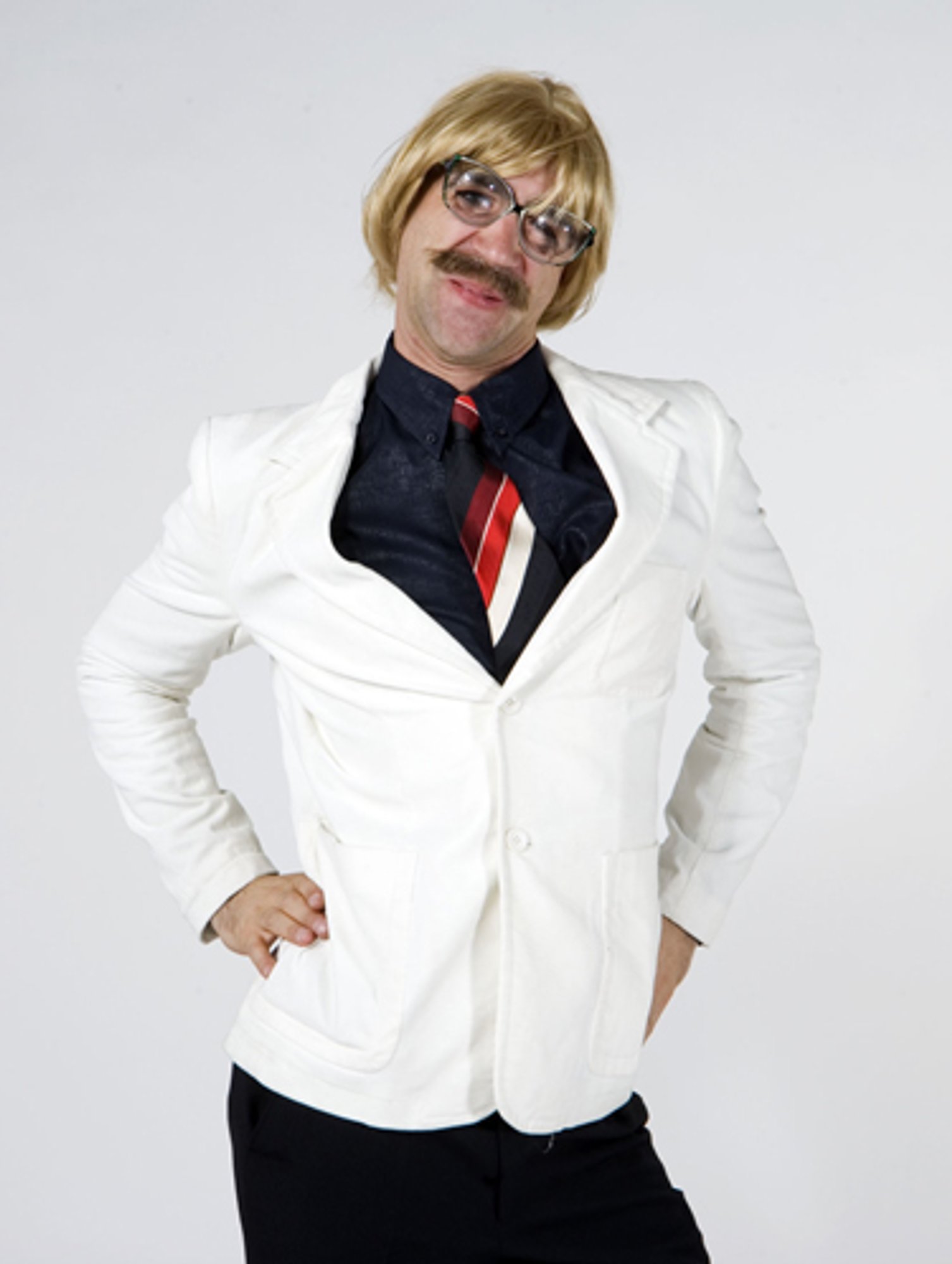 Bronius tapo le Bronjus ir turės nuosavą TV šou per LNK - Delfi veidai