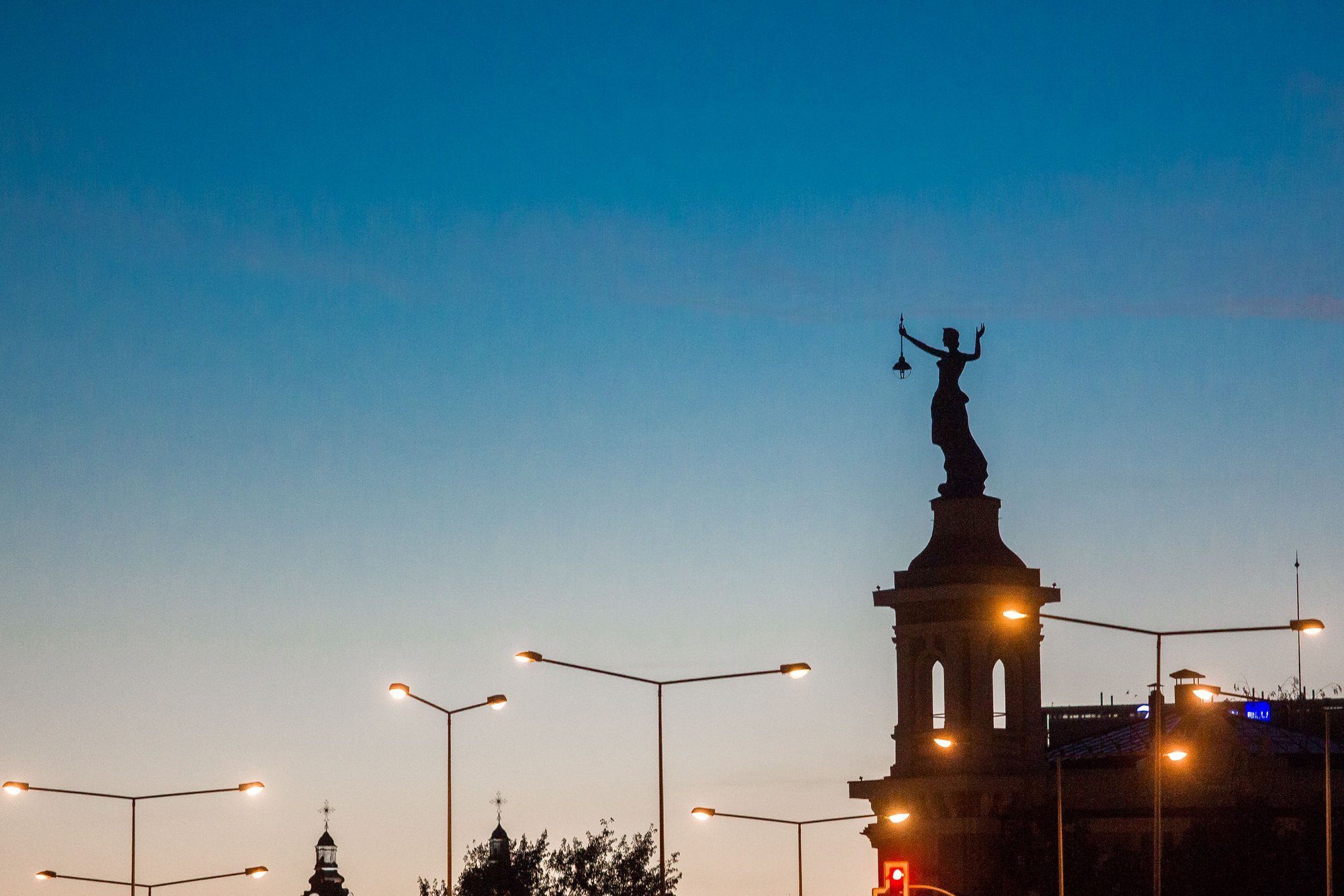 Vilnius dims street lights as electricity prices bite - Delfi EN