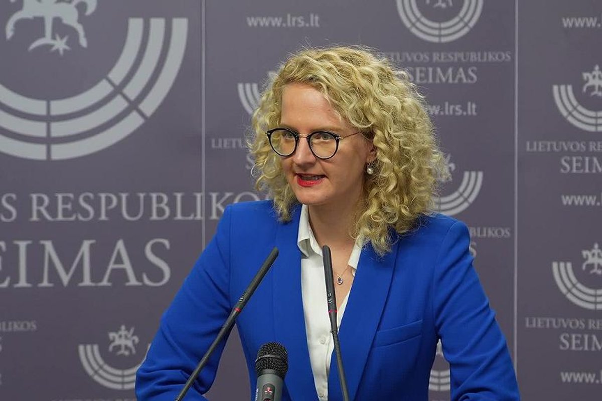 Aušrinės Armonaitės komentaras po prezidento metinio pranešimo - Delfi TV