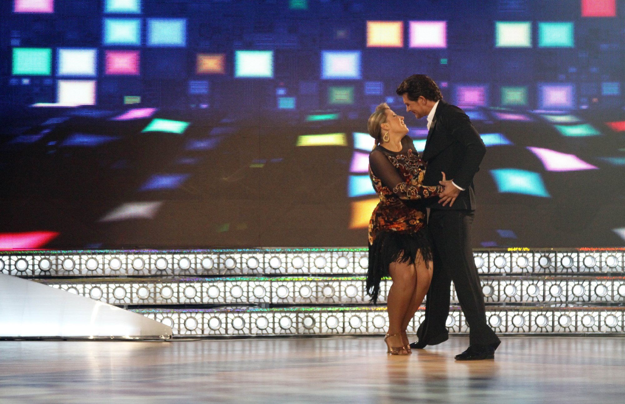 Audringų ovacijų sulaukęs debiutinis Erikos Vitulskienės šokis ...