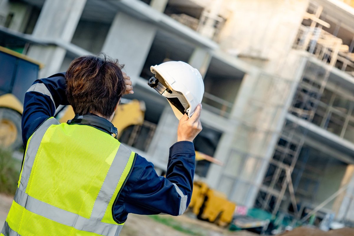 99% profesinių ligų Lietuvoje 2024 m. sukėlė fiziniai ir ergonominiai ...