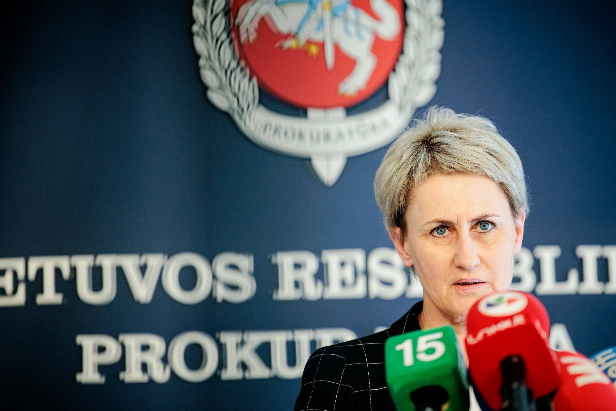 Delfi diena. Skandalingi slapti prokuroro įrašai ir dėl išlaidų ...