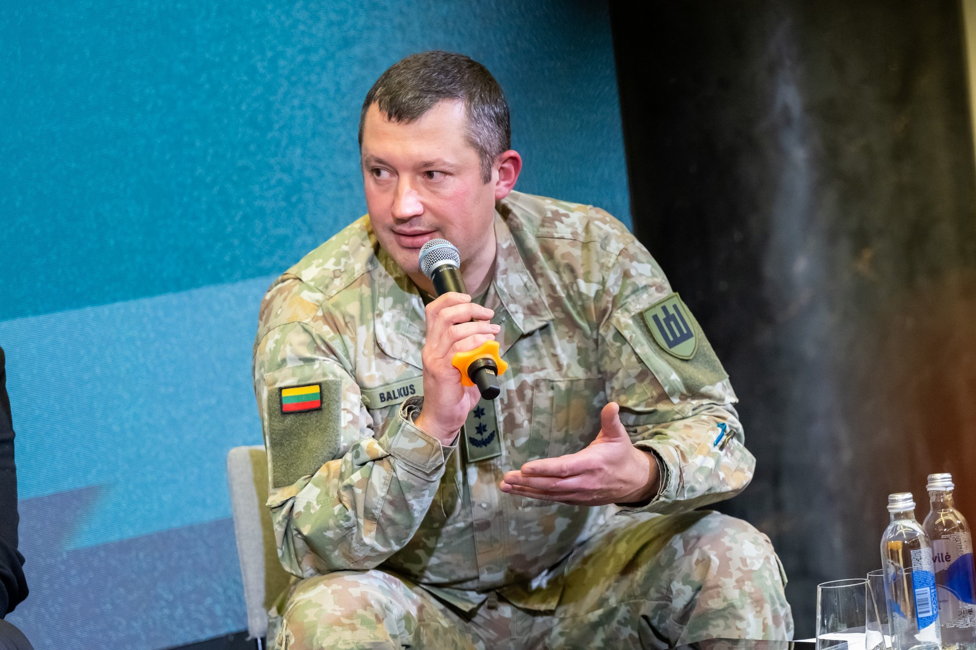 Pulkininkas leitenantas Balkus: kas dešimtas lietuvis linkęs tikėti ...