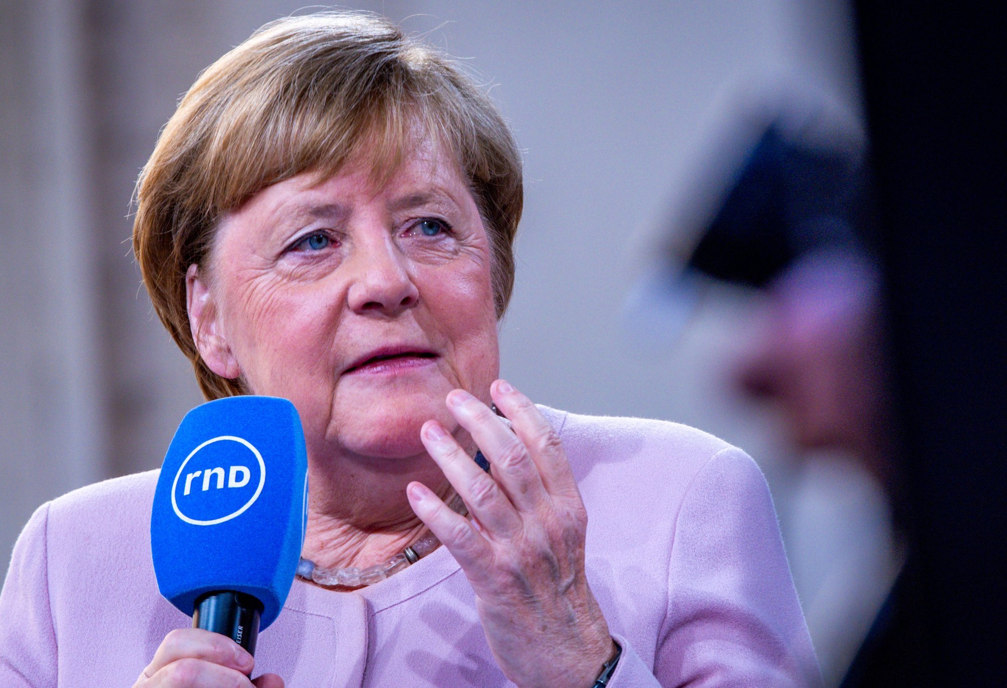 „Tai nesąmonė“: ką dar Angela Merkel kalbėjo vengrų žiniasklaidai - Delfi