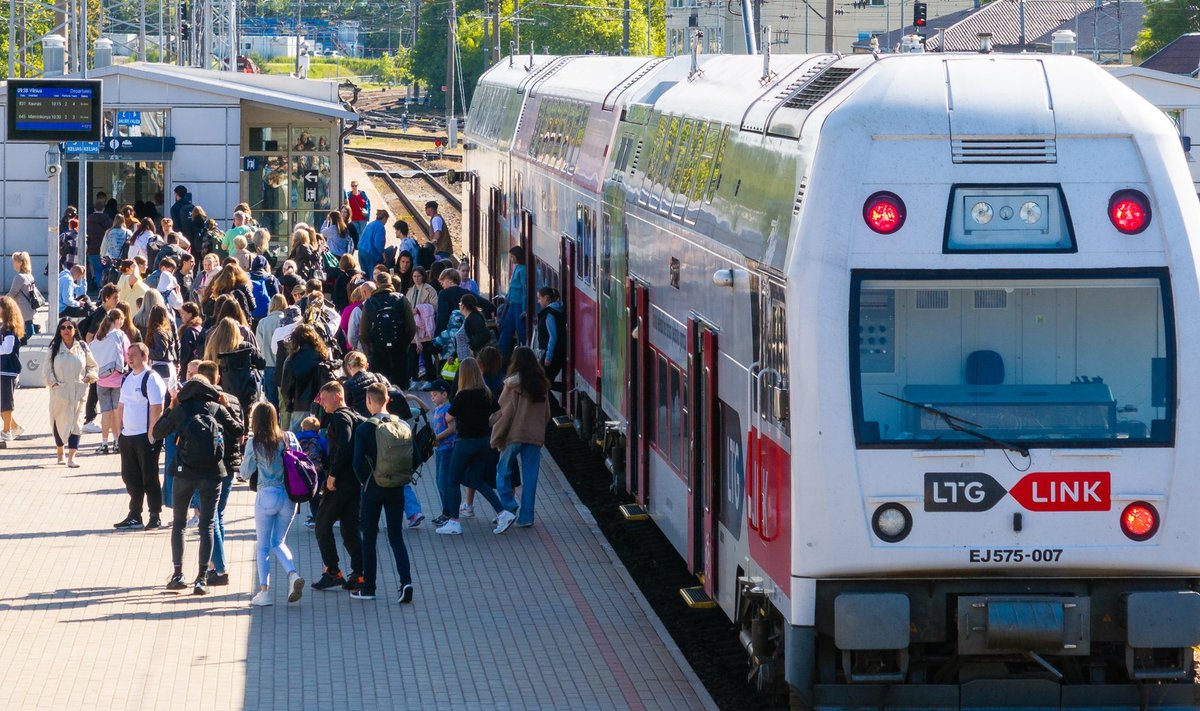 „LTG Link“ skelbia apie 90 proc. nuolaidą traukinio bilietams vieną dieną - Delfi verslas