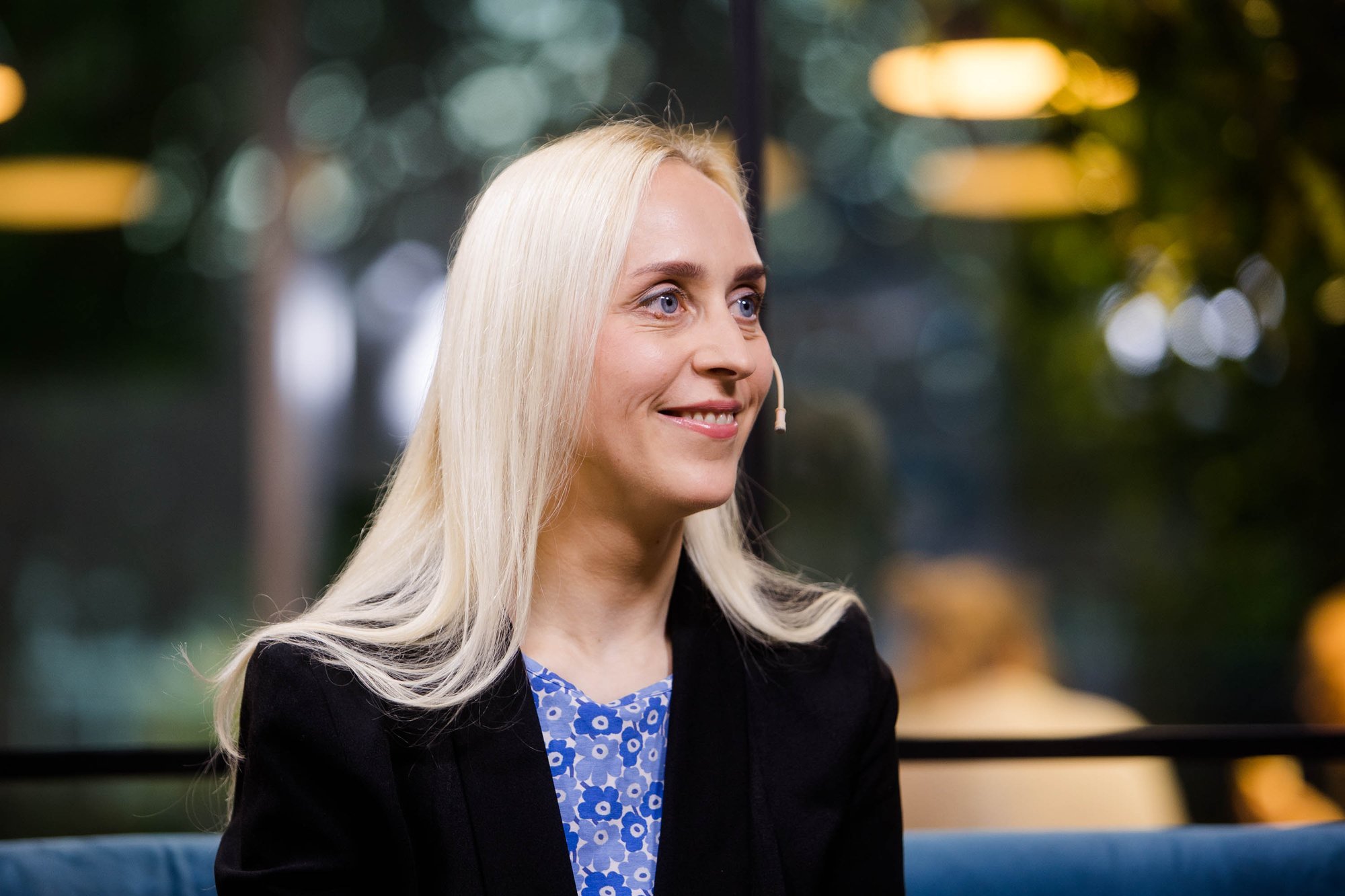 Knygos paaugliams, kurios sudomins ir suaugusiuosius - Delfi TV