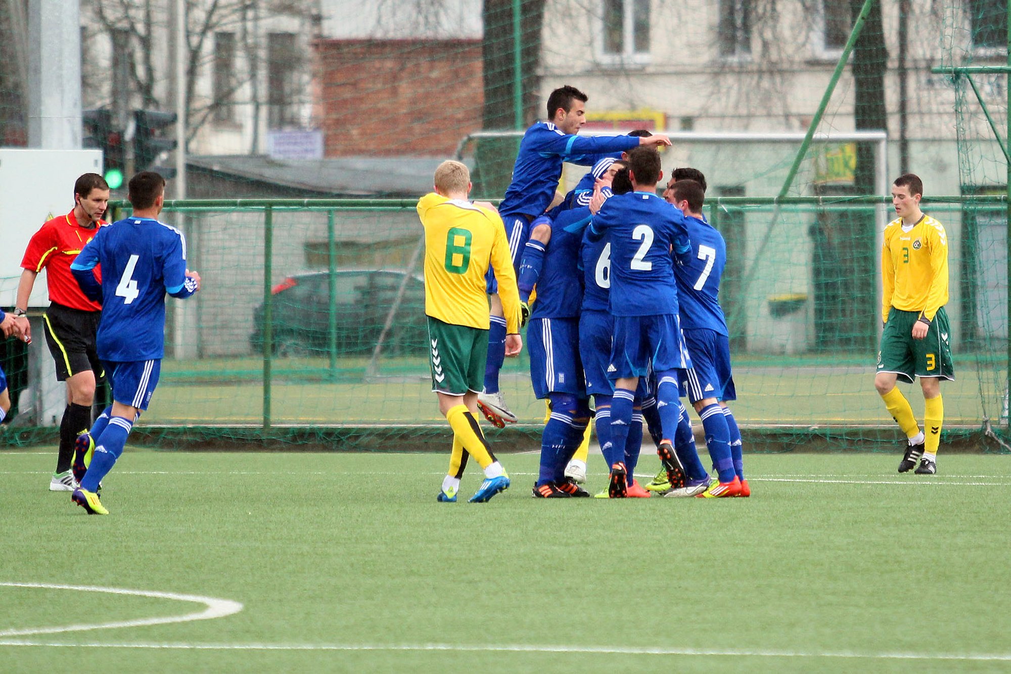 Lietuvos U-16 futbolo rinktinė garbingai priešinosi Graikijos ...