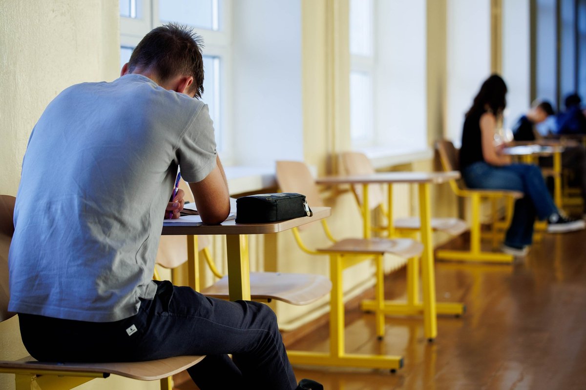 Skelbiami naujausi gimnazijų reitingai: pirmauja Kaunas - Delfi