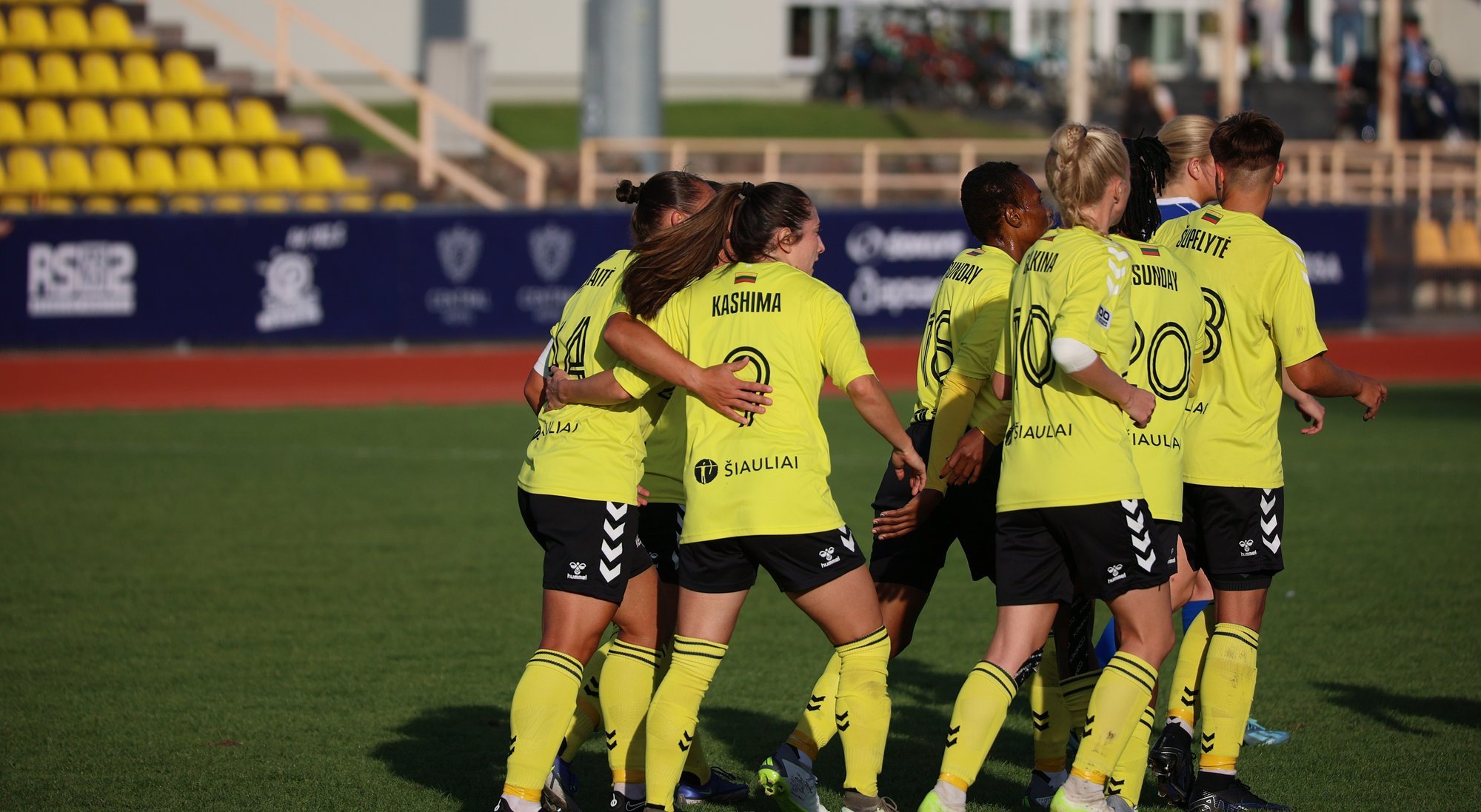 „Gintra“ žengė į UEFA Čempionių lygos atrankos turnyro finalą - Delfi ...