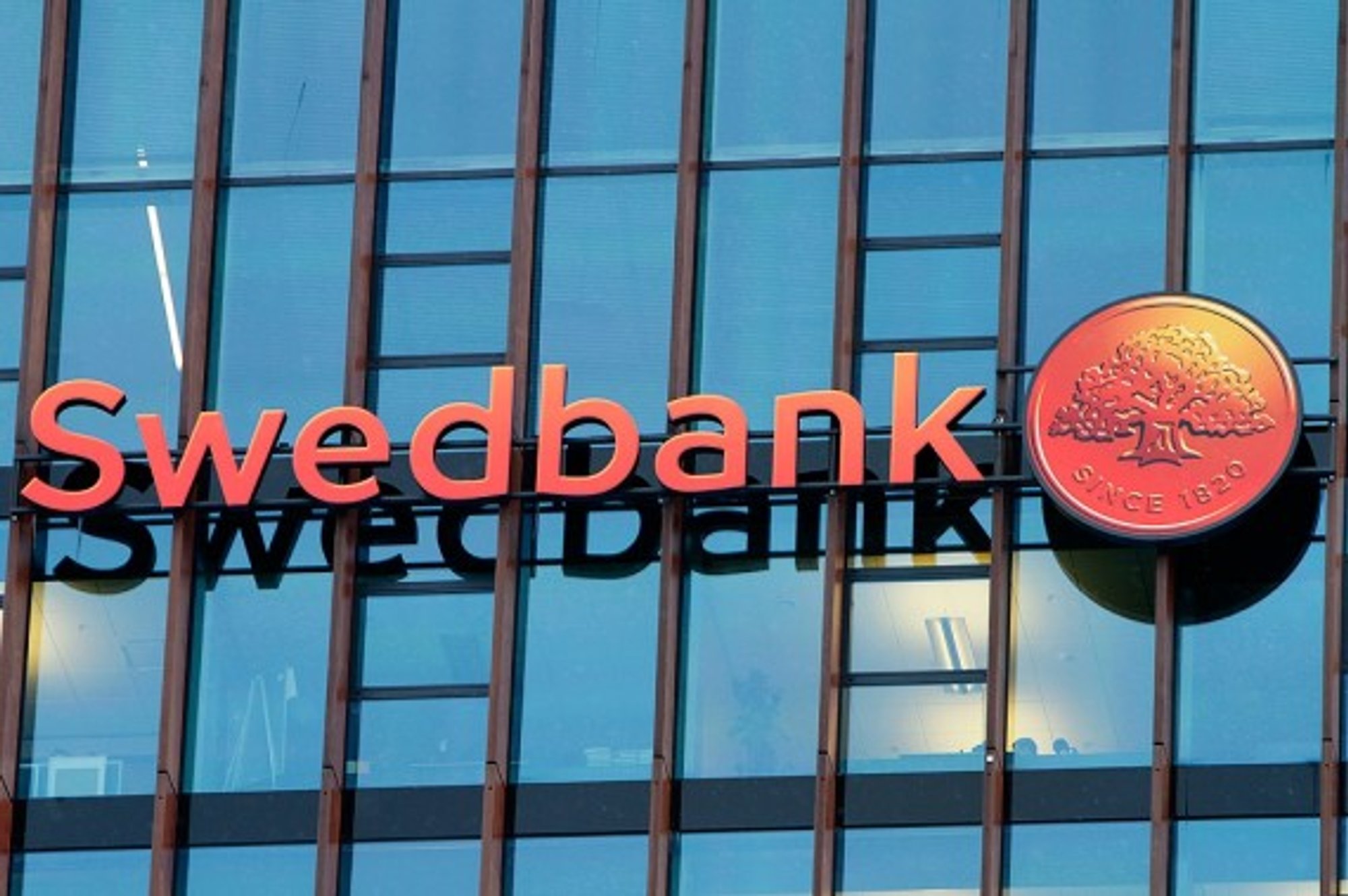 „Swedbank“ atnaujino interneto banką - Delfi verslas