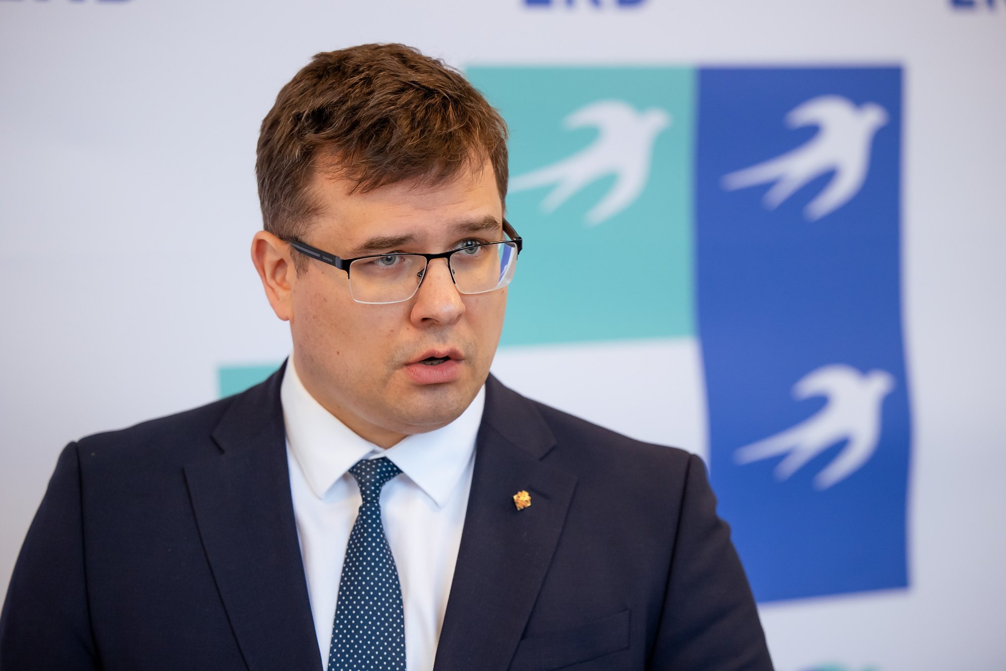 Konservatoriai apie grėsmes kalba be užuolankų: ką Lietuvai reiškia ...