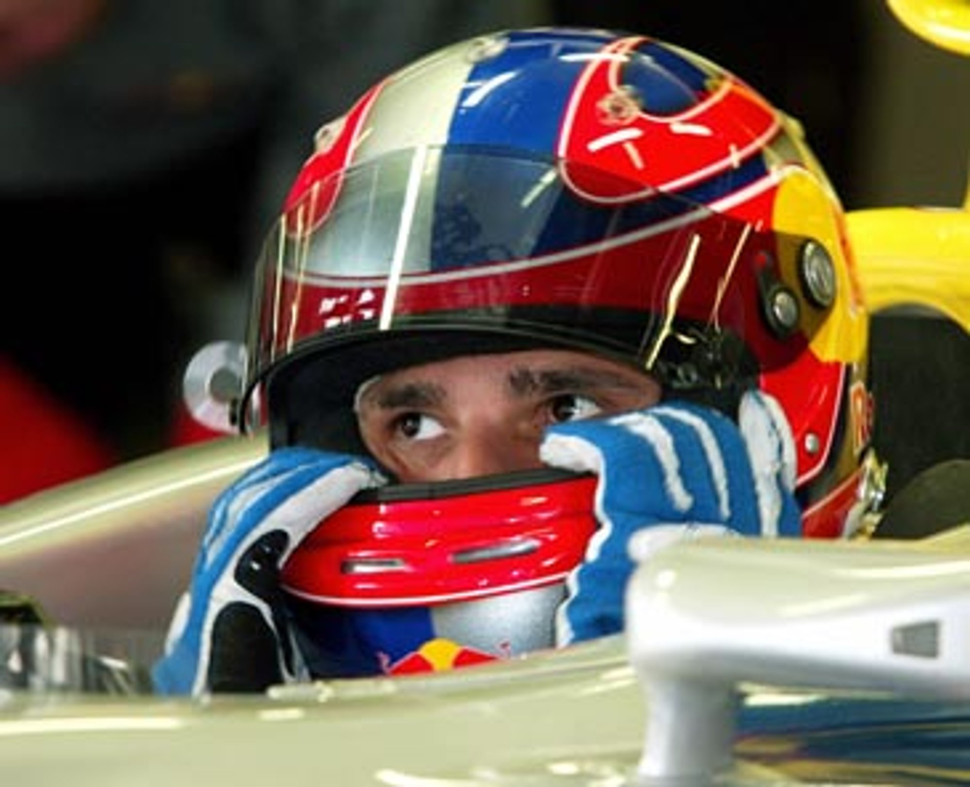 "Toro Roso" komandos lenktynininkai: V.Liuzzi ir S.Speedas - Delfi auto
