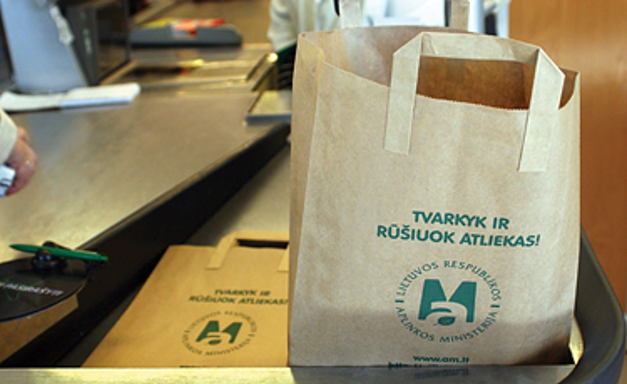 Šiukšlių rūšiavimas – ar tik pačių šiukšlintojų reikalas? - Delfi gyvenimas