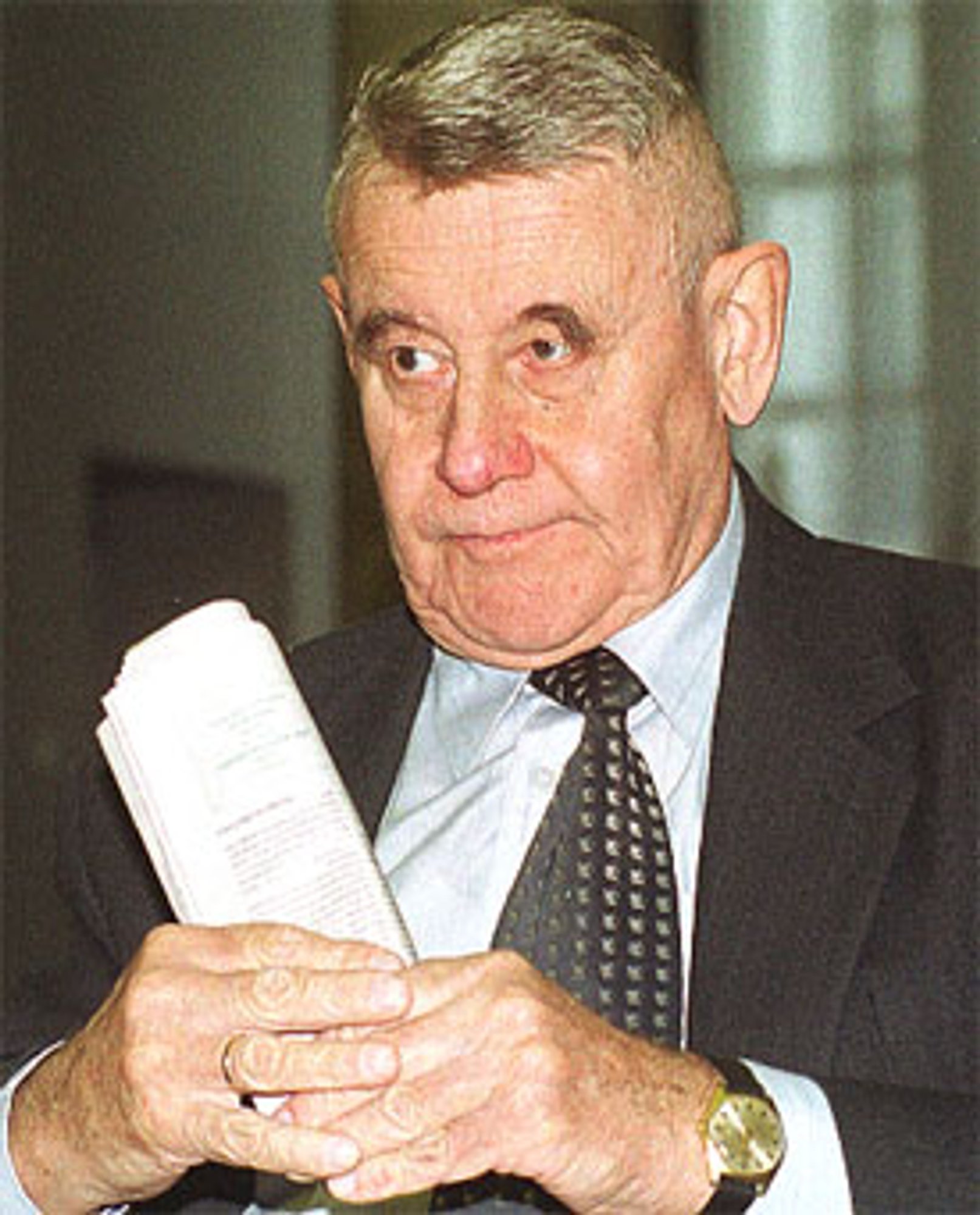 E.Gudavičius: visa mūsų istorija yra ubagiška - Delfi