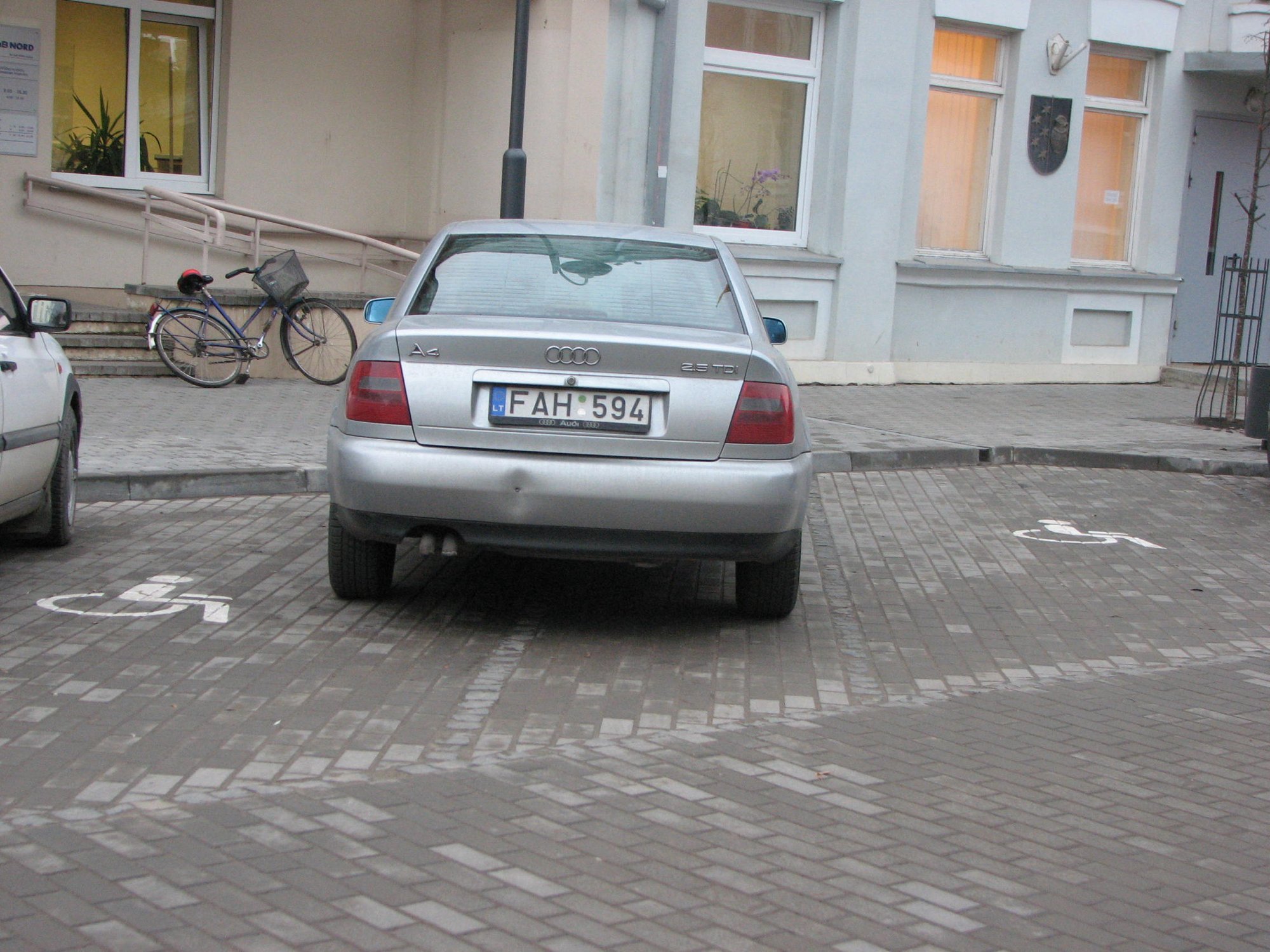 „Baudos kvitas“: 2011-11-16 (nuotraukų albumas) - Delfi auto