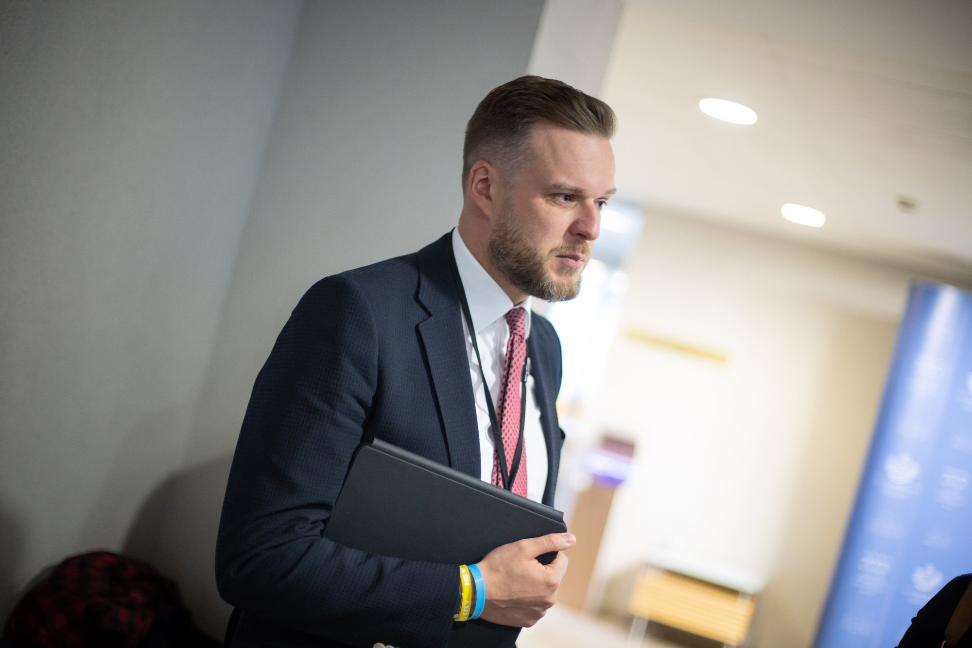 Opposition collects signatures to interpellate Foreign Minister - Delfi EN