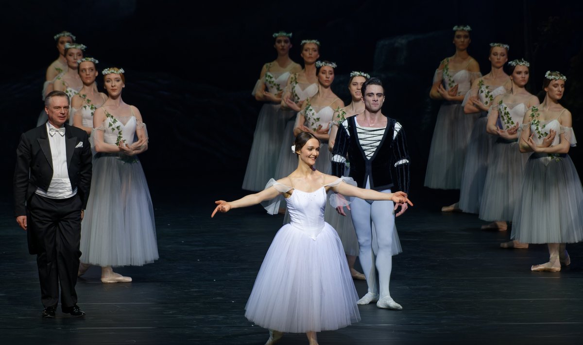Primabalerina Jurgita Dronina atsisveikina su baleto scena - Delfi kultūra