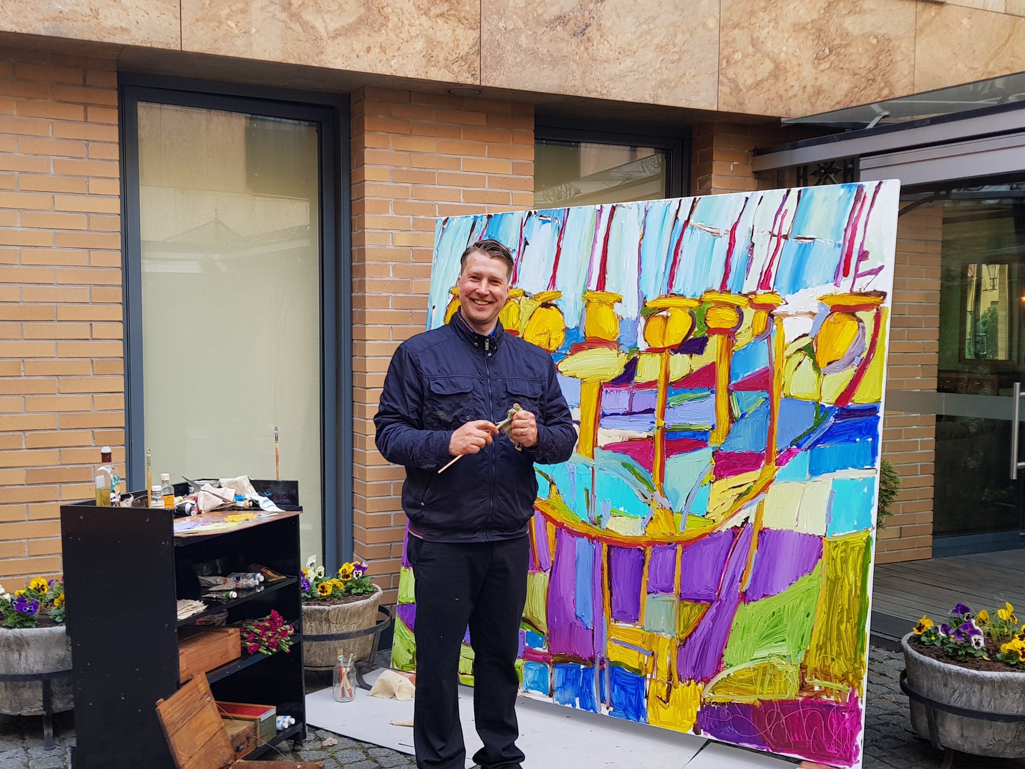 Simo Žaltausko eksperimentai: nuo tapymo maratonų publikos akyse iki iš ...