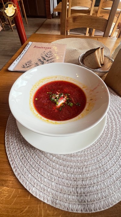 Riebus Katinas apsilankė kavinėje „Kačerga“ ir liko labai nepatenkintas - Delfi maistas