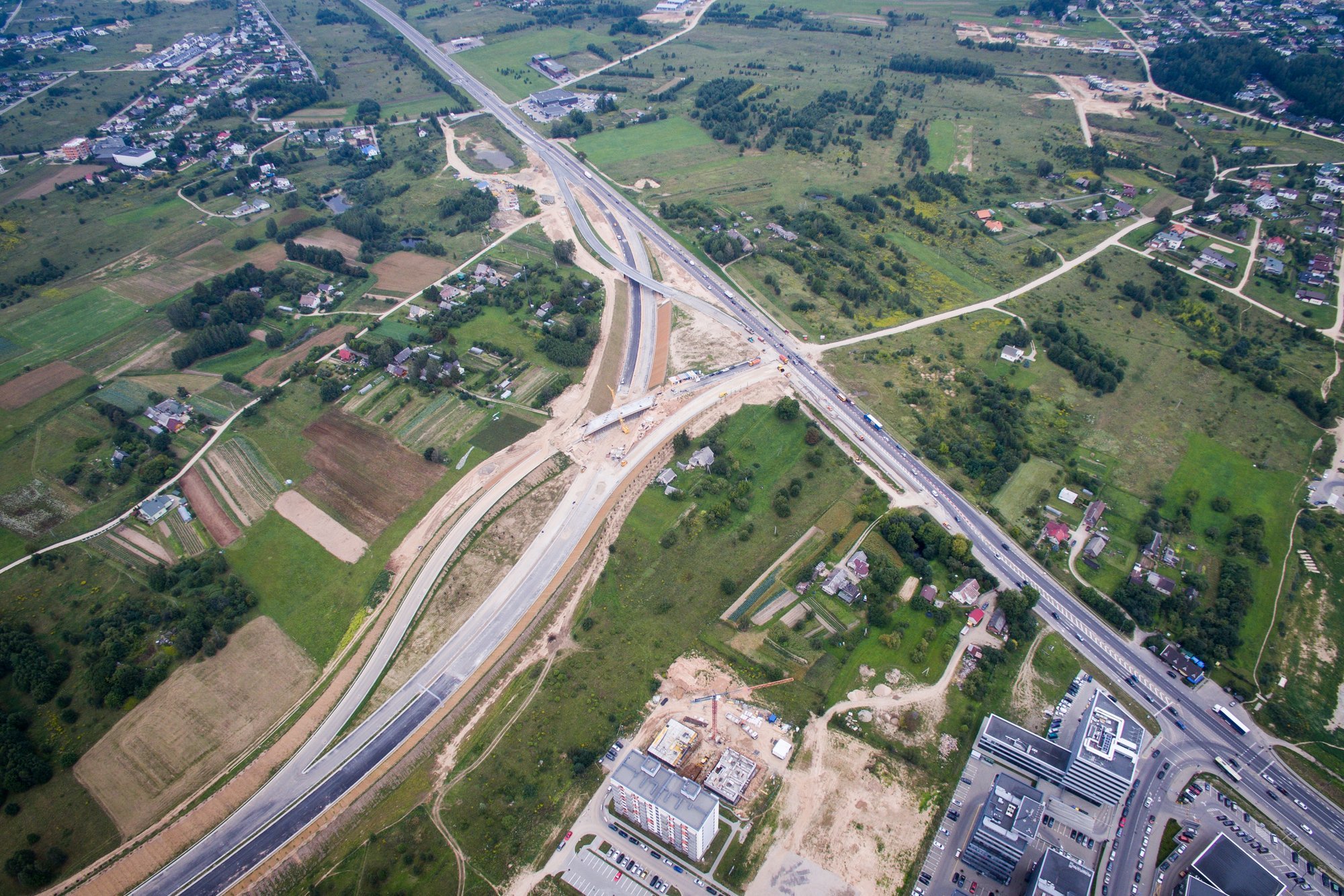 Vilniaus rajonas perpus mažina žemės mokestį už 2023 metus - Delfi verslas