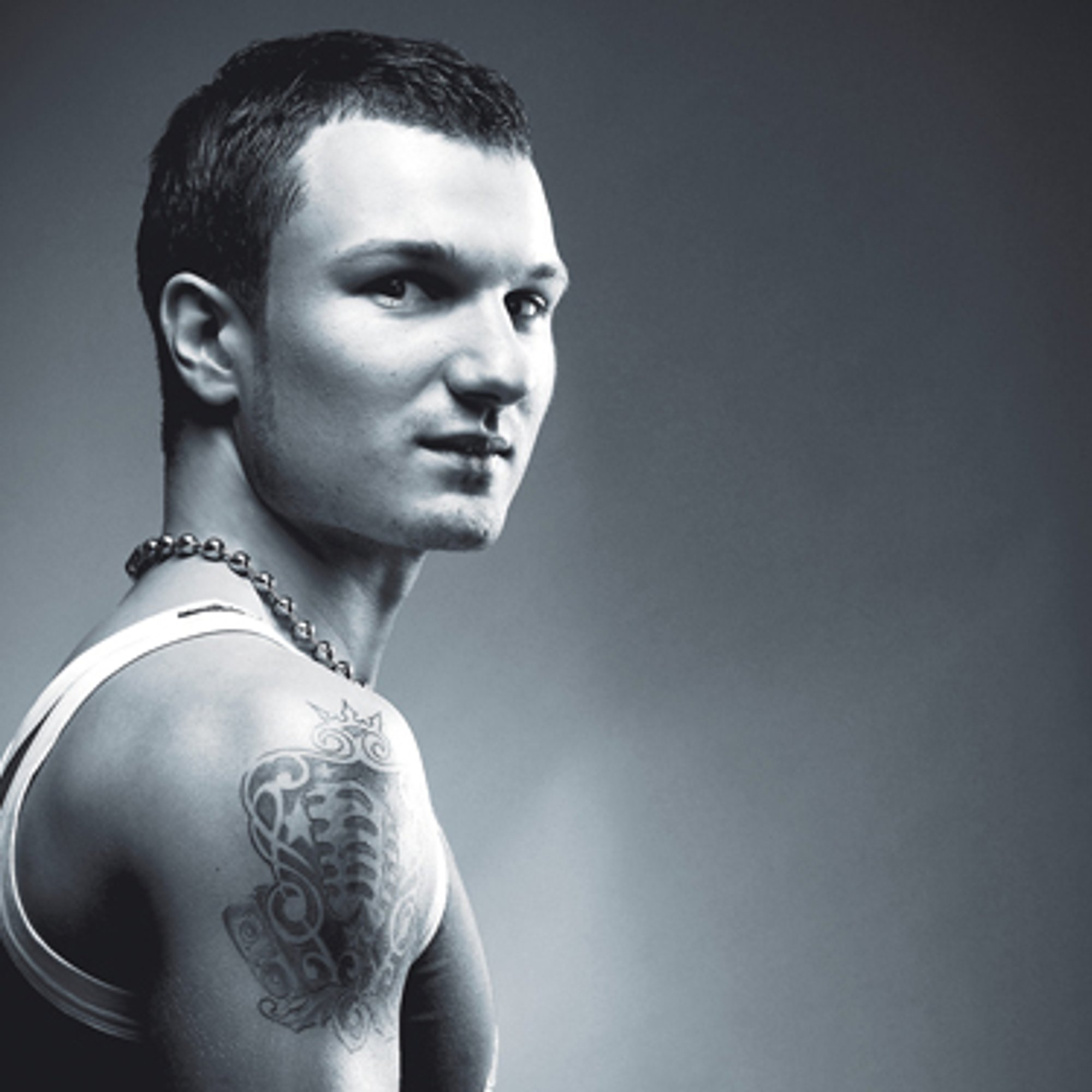 Su šventėmis DELFI skaitytojus sveikina Vaidas Baumila - Delfi veidai