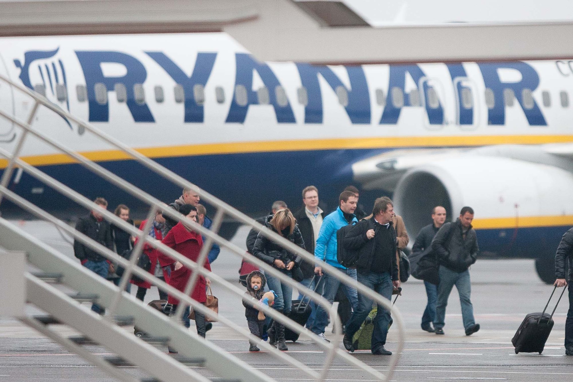 Pasażerowie Ryanair wszczęli bunt na pokładzie - Delfi RU