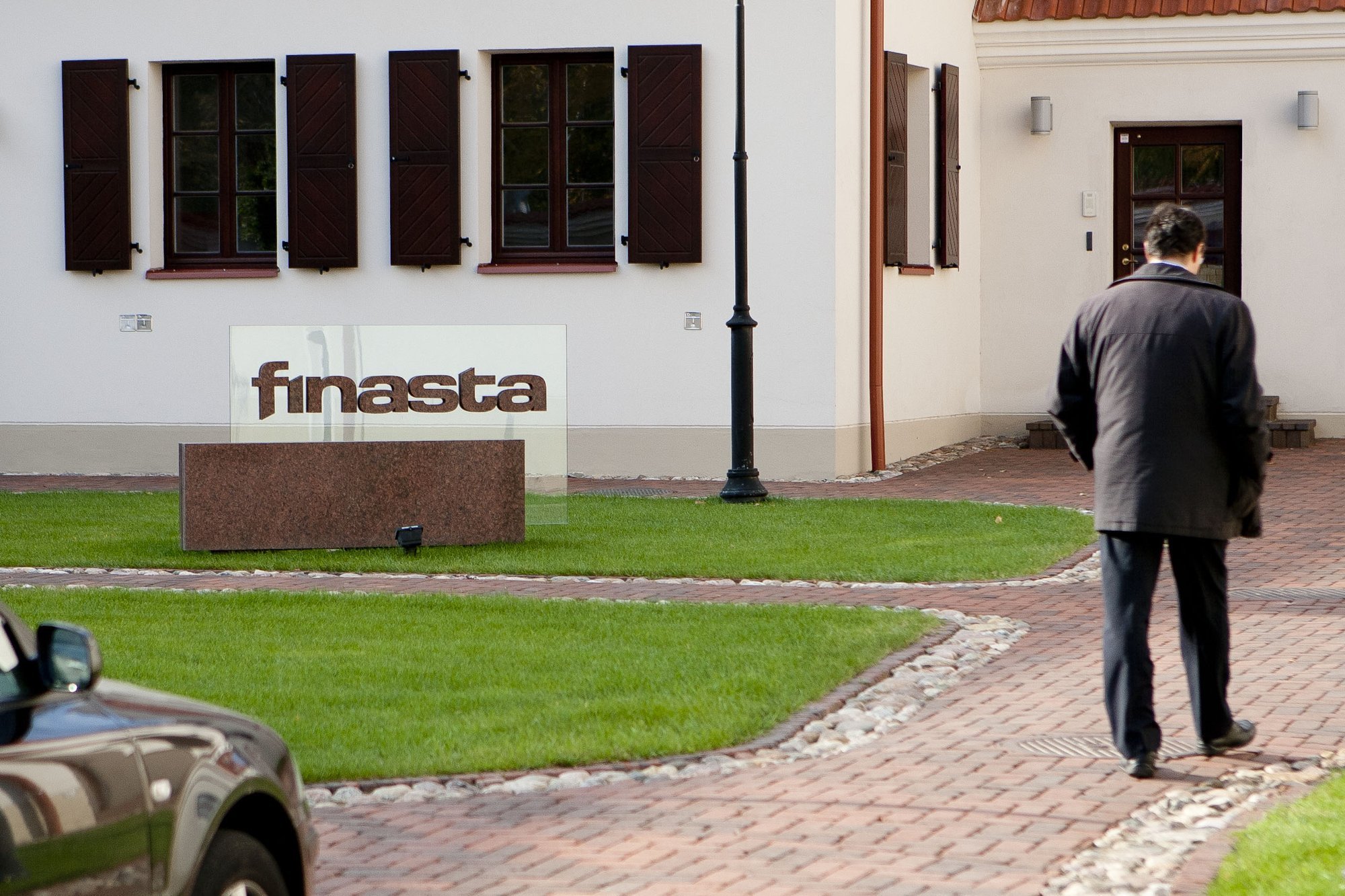 „Finasta“ ir „Snoro lizingas“ turi pirkėją - Delfi verslas