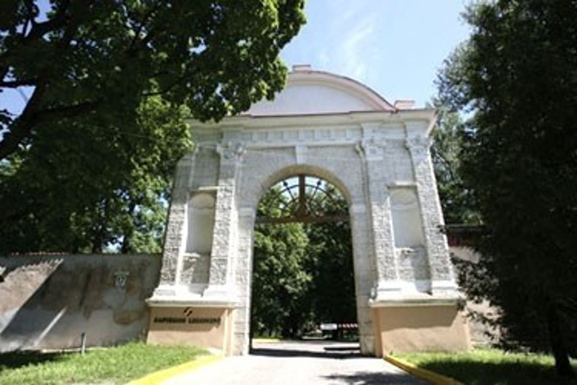 Sapiegos ligoninė ketina skųsti Vilniaus valdžią prokurorams - Delfi ...