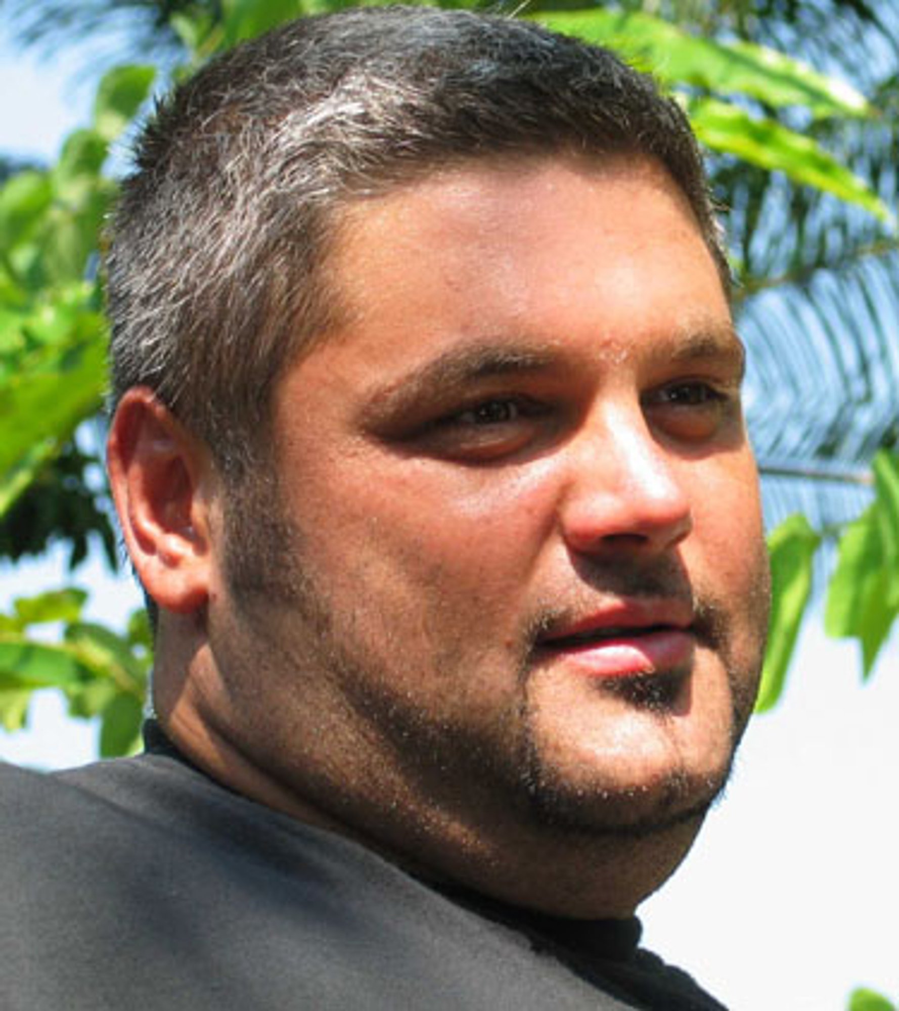 Lietuviai norėtų į „Džiungles” sugrąžinti Cololo - Delfi veidai