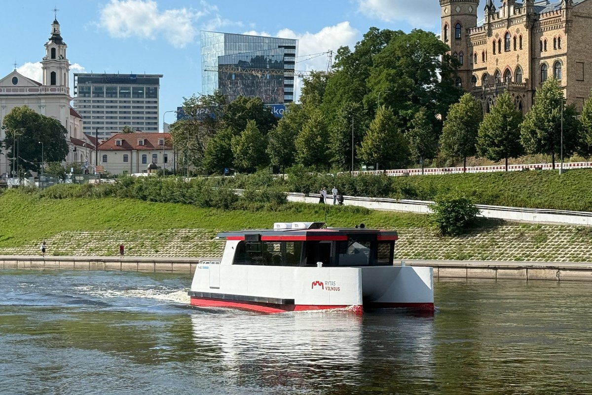 Keleivinis laivas Vilniuje: pirmą dieną – nemokamai - Delfi verslas