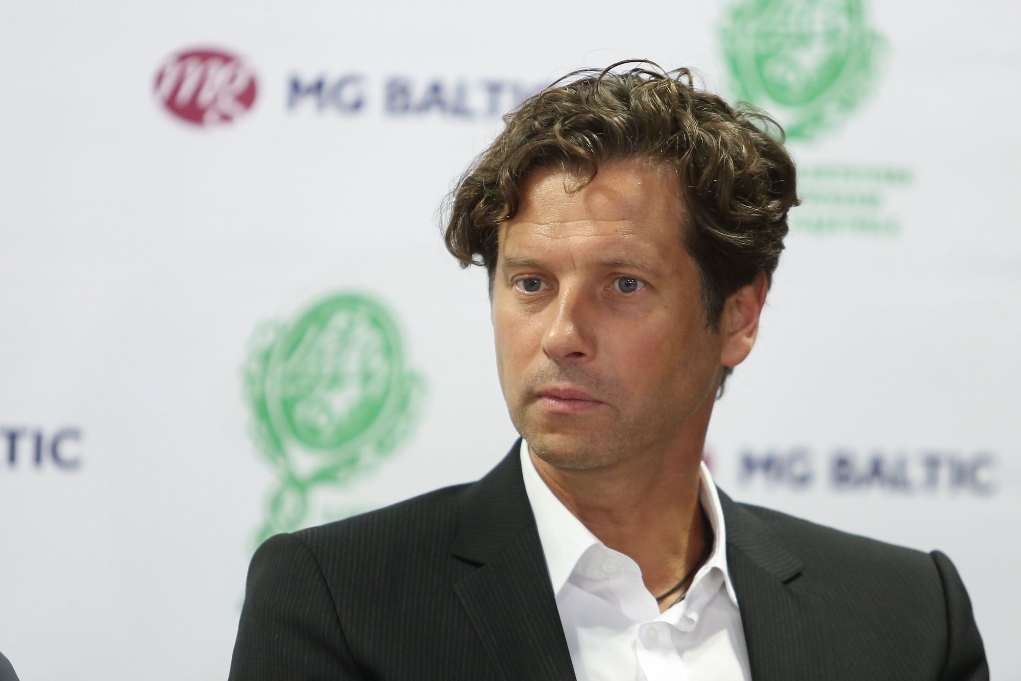 D.Mockus neslepia abejonių dėl „Aprangos" likimo biržoje - Delfi verslas