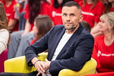 Dainius Novickas prabilo apie žiaurią šeimos tragediją: mamą užmušė ...