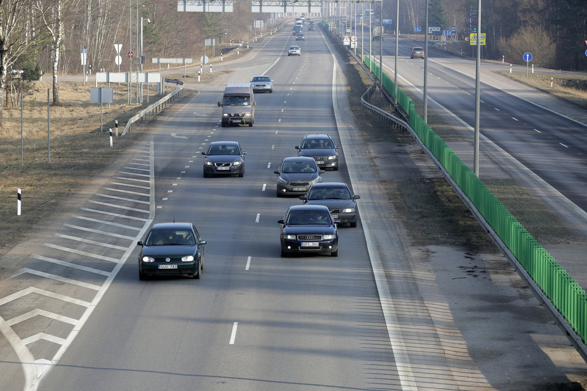Nuo šiandien autostradoje ir greitkeliuose – didesnis leistinas greitis ...