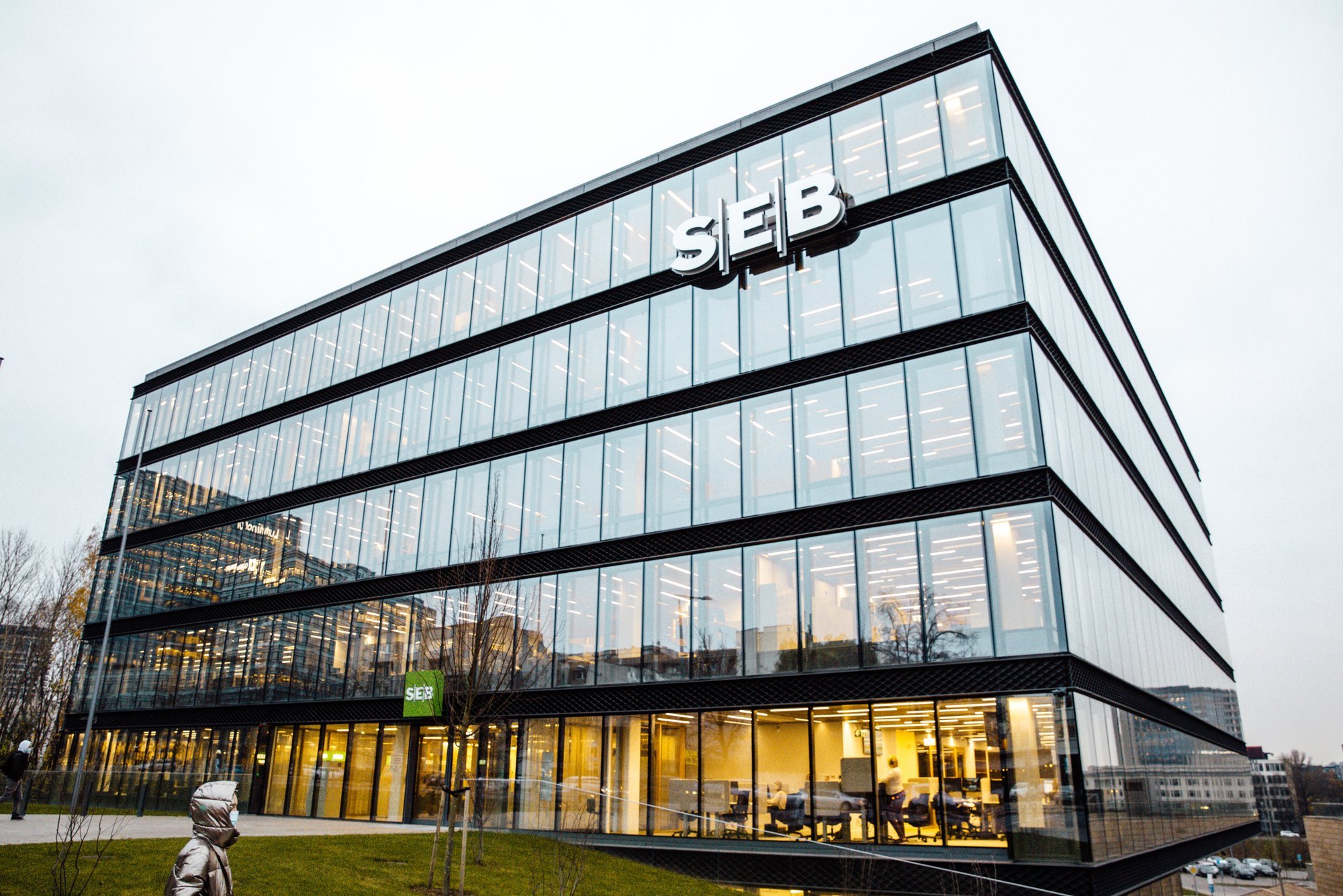 SEB bank profit up by nearly 74% last year - Delfi EN
