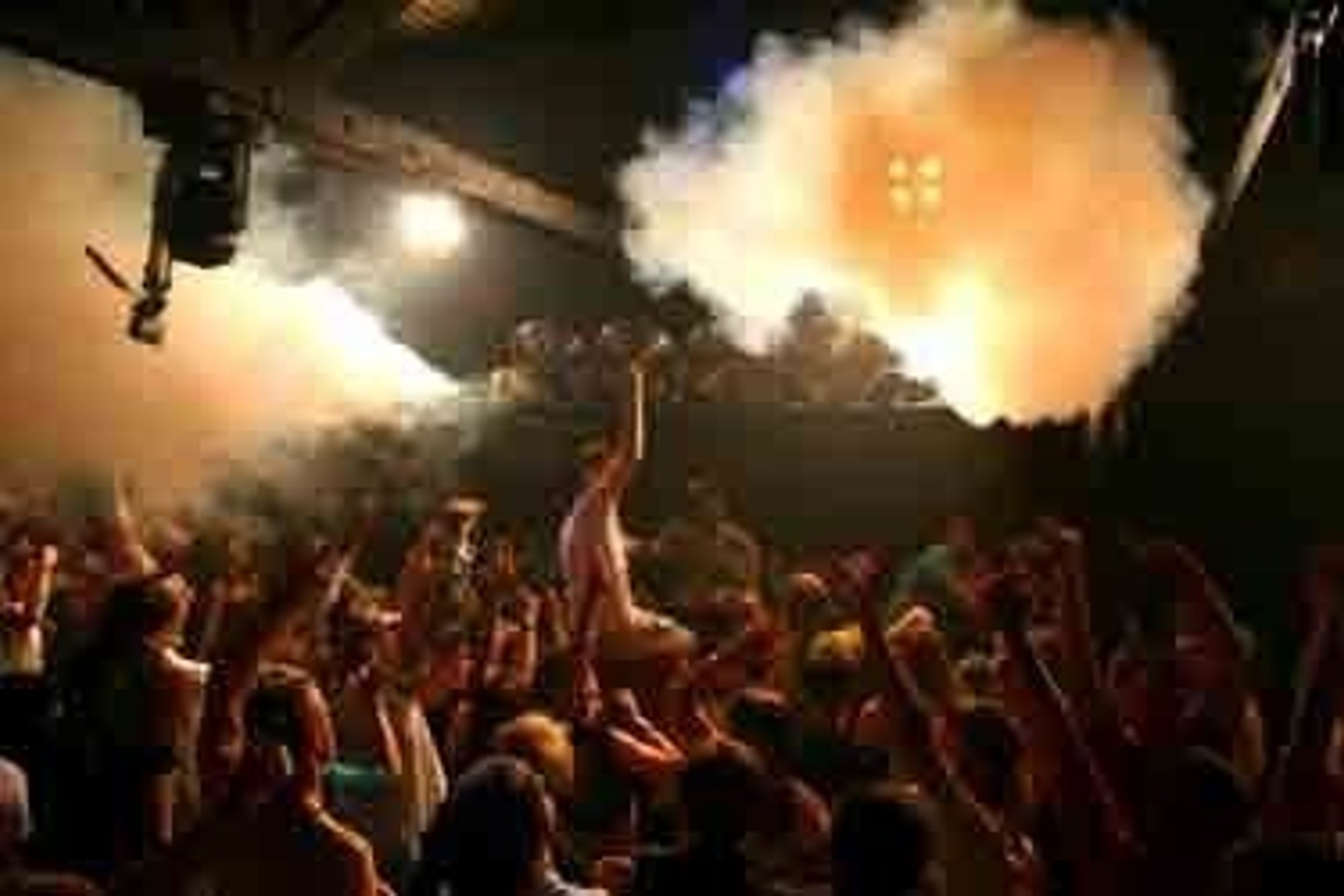 Pirmas ištaškytas pajūrio savaitgalis: J.Basanavičius prieš DJ Tim ...