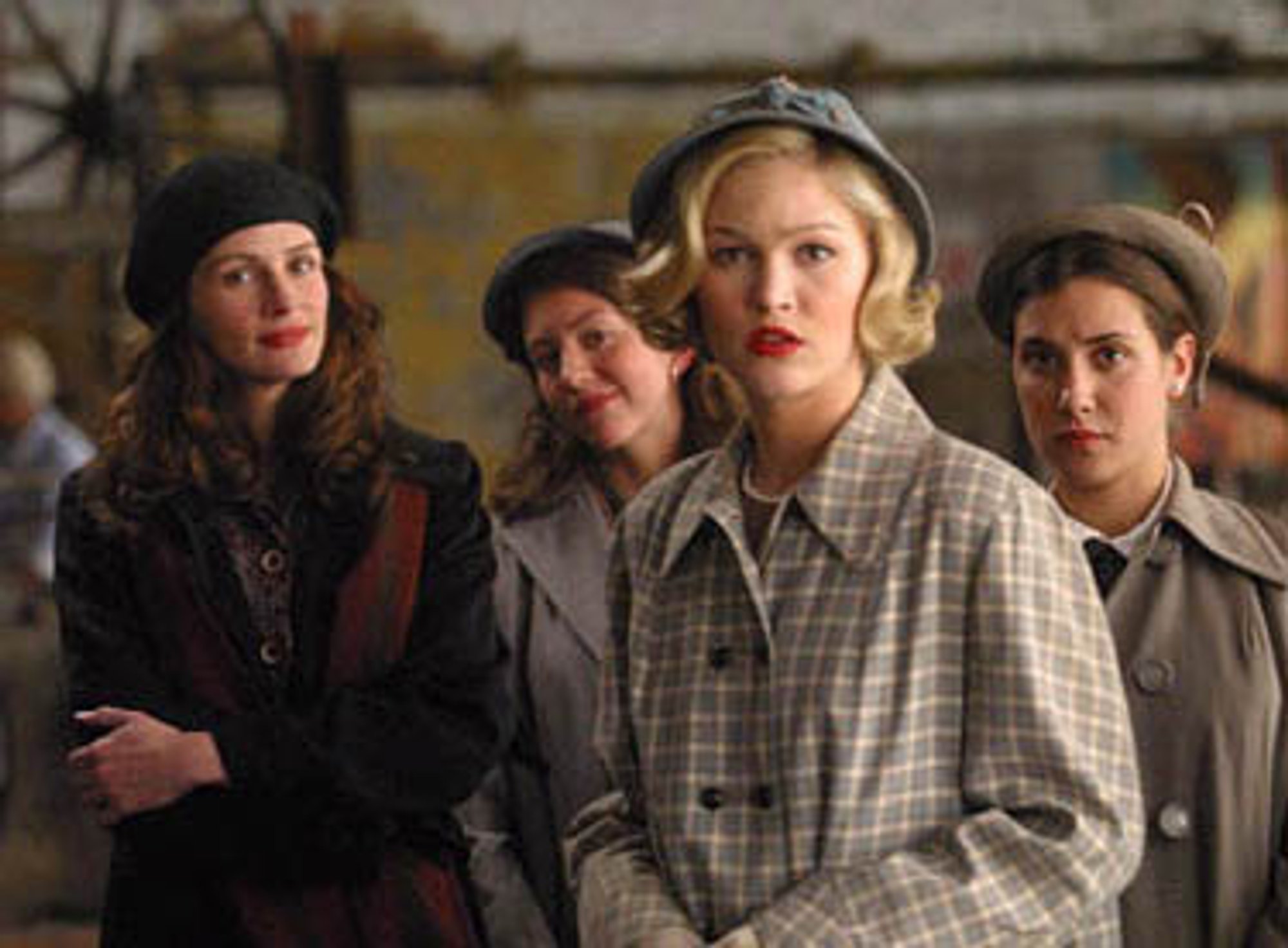 Pamatyk "Monos Lizos šypseną" pirmoji ir laimėk fotoaparatą! - Delfi veidai