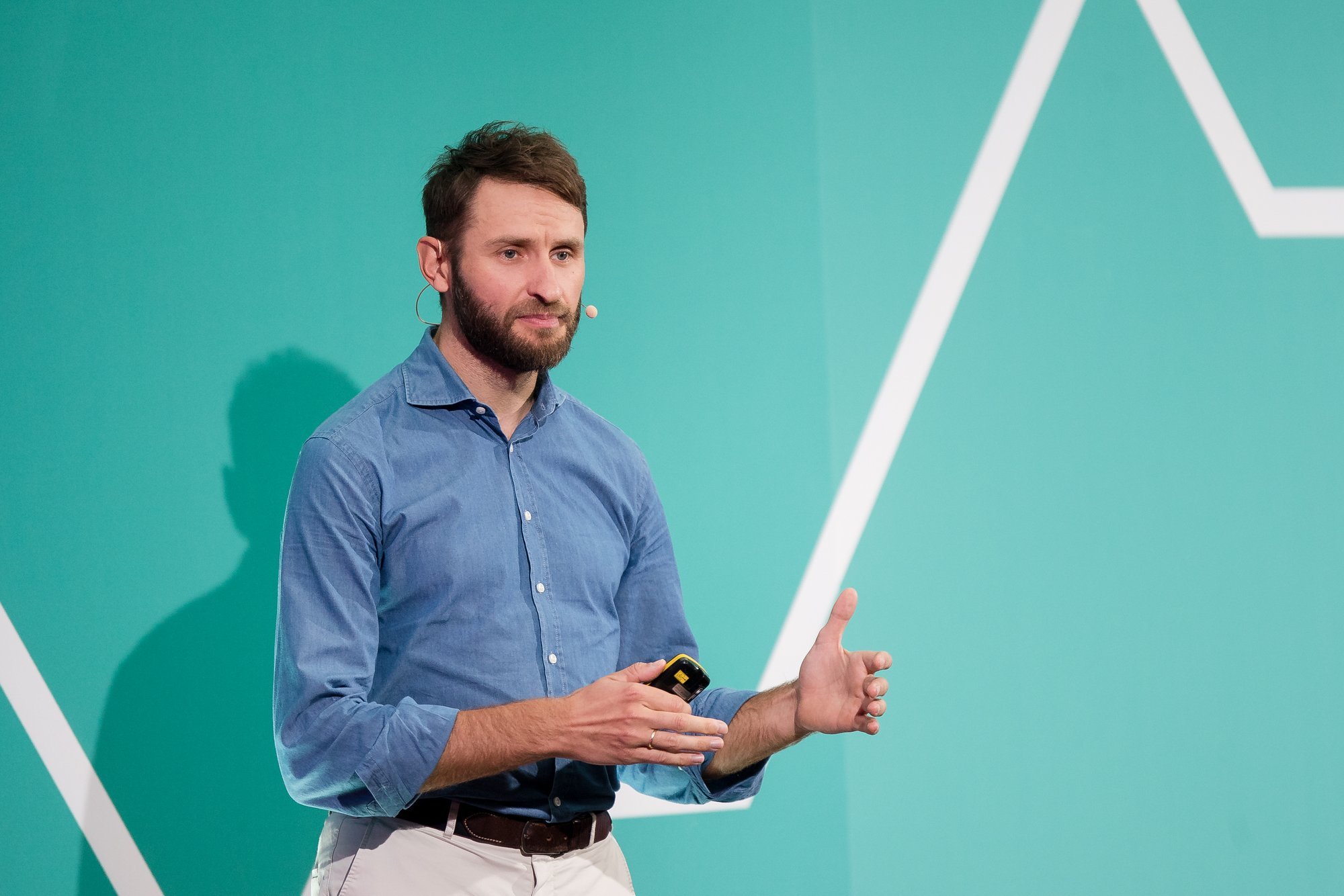 Elijus Čivilis. Ar Lietuva gali aplenkti e-estus? - Delfi