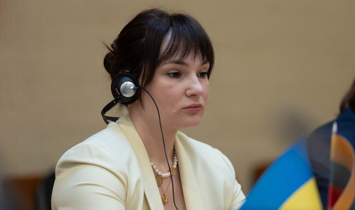 Ukrainos ambasadorė: Pergalės dieną mininti Rusija bando manipuliuoti ir skaldyti visuomenę - Delfi