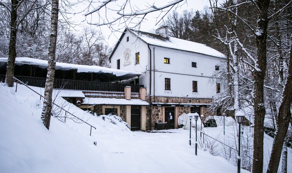 Užsidaro 31 metus skaičiavęs unikalus restoranas Vilniuje - Delfi verslas