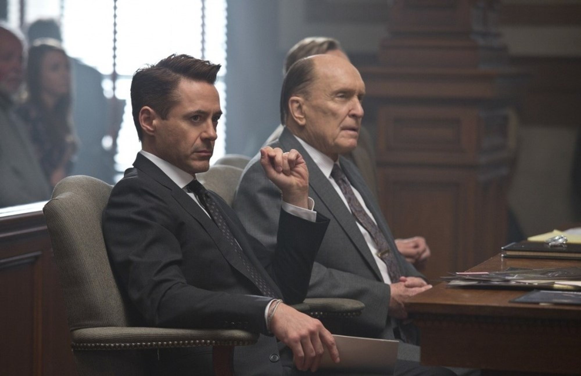 Robertas Downey jaunesnysis filme pasipuošė advokato kostiumu - Delfi ...