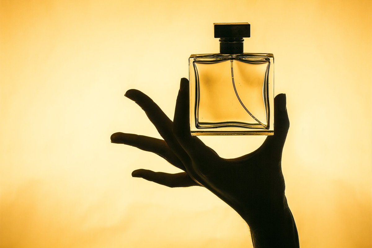 Nauja turtuolių mada – kurtis unikalius kvepalus pagal užsakymą: jų kaina – 20 000 eurų - Delfi ...