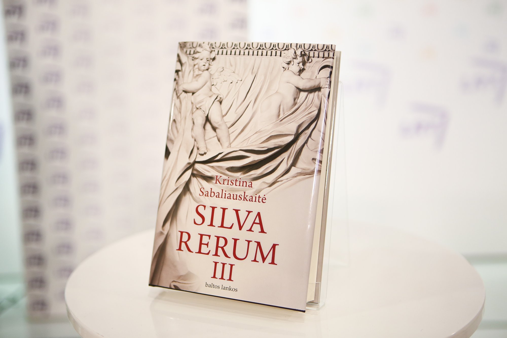 Kristinos Sabaliauskaitės „Silva rerum“ netrukus pasirodys kaip ...