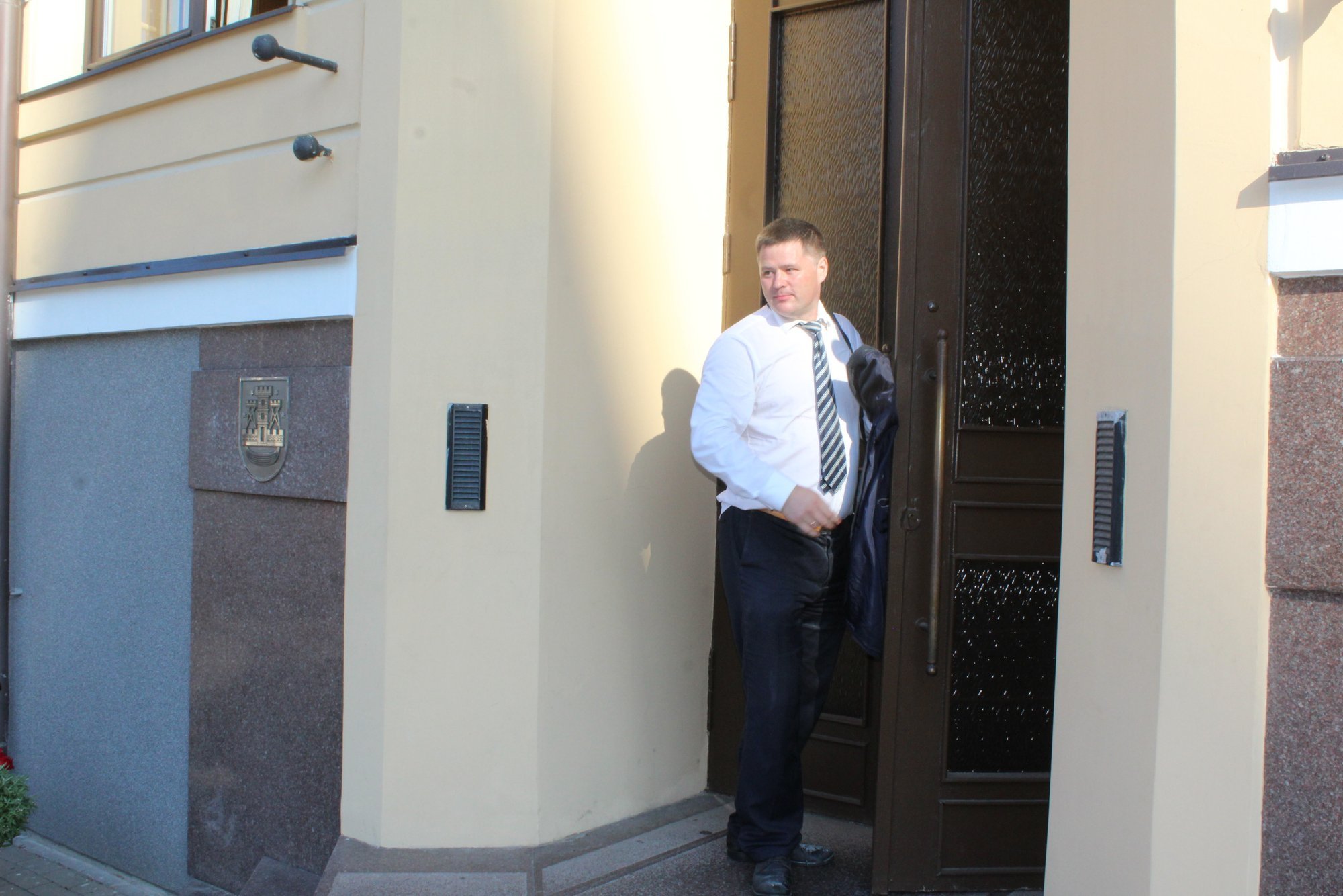 Горсовет Клайпеды начинает импичмент в отношении Титова - Delfi RU