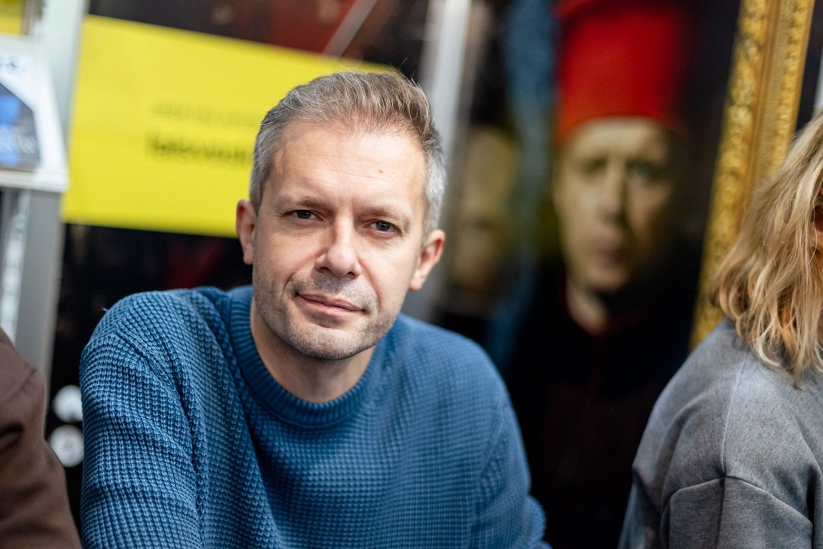 Andrius Tapinas. Jupiteris ir Jautis. Arba Meras ir Bibliotekininkė - Delfi