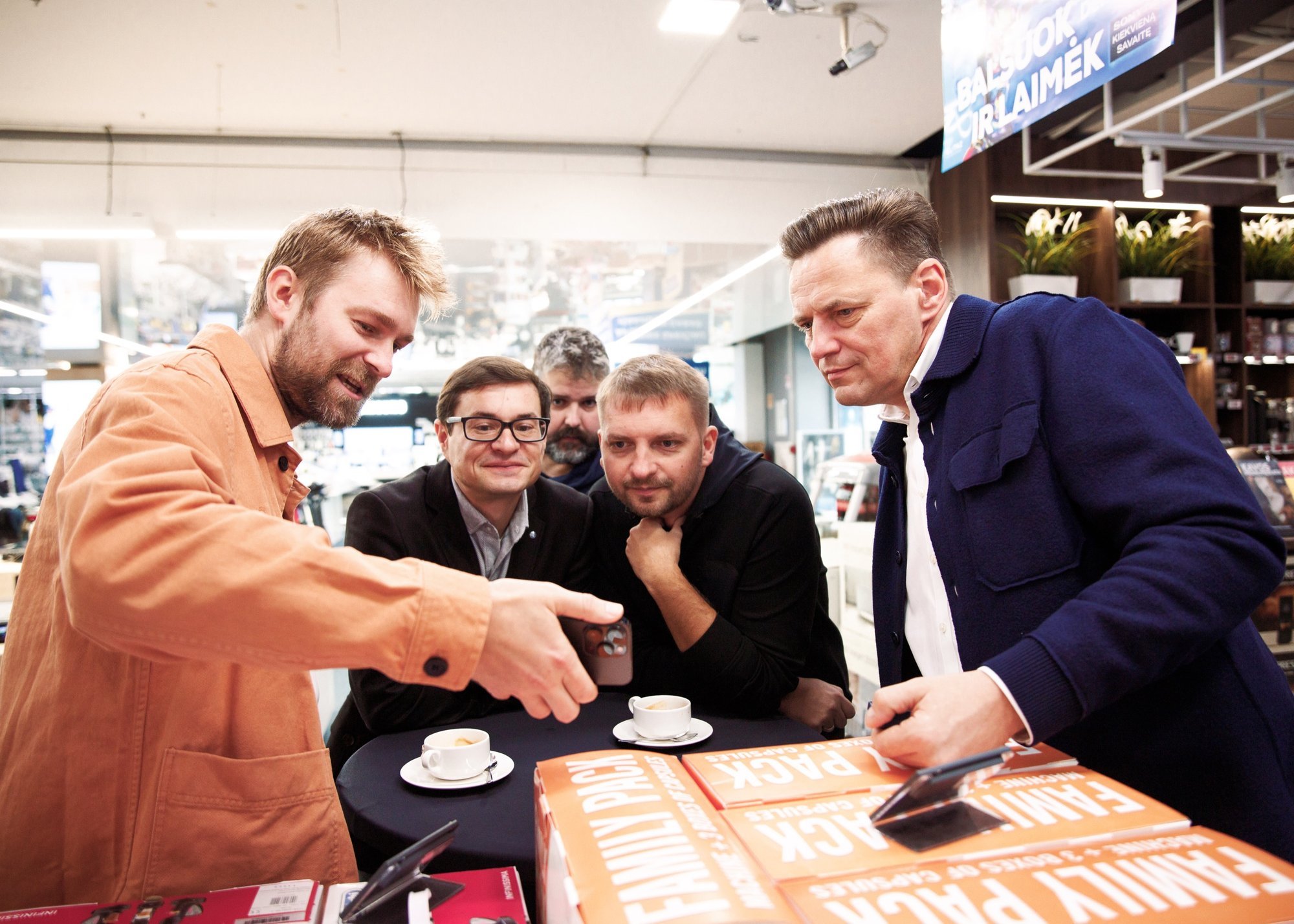 „TECH TOP 2022“ pusryčiai: žymūs žmonės balsavo už geriausią metų ...