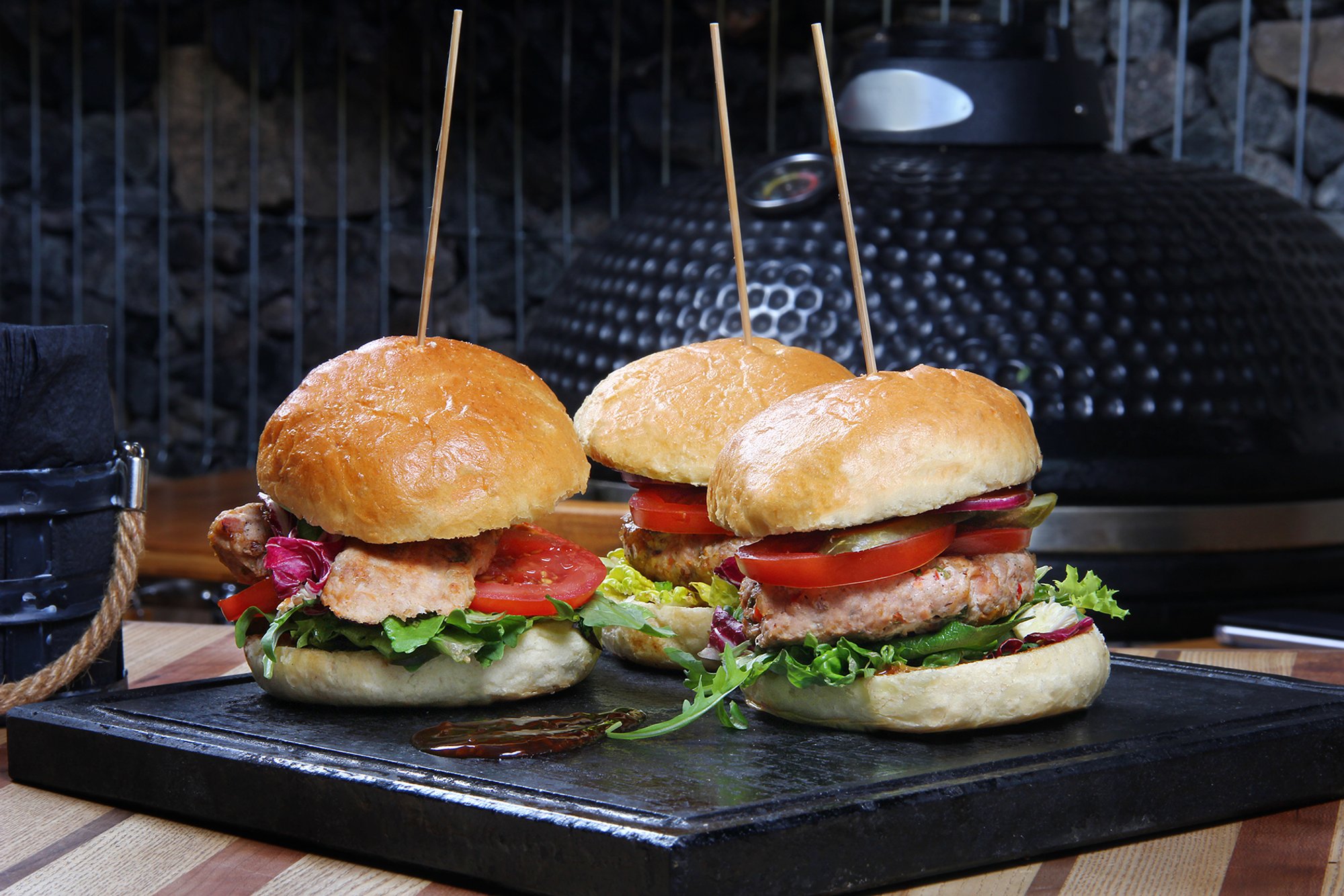 Mėsainis su vištienos liulia kebabais – naujiena ar dar vienas tobulo ...